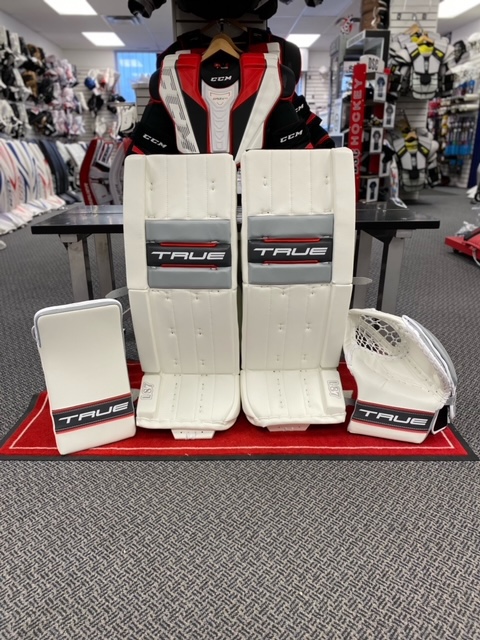 True L87 (12.2) Used Sr Leg Pads, Glove & Blocker Full Set | SidelineSwap