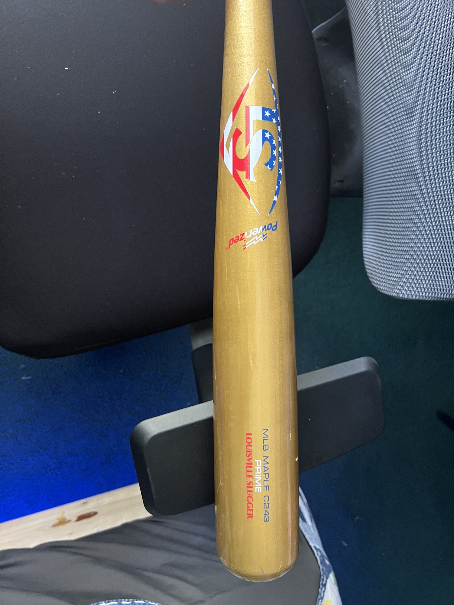 Louisville slugger c243 maple wood bat 33 inch gold/american | SidelineSwap