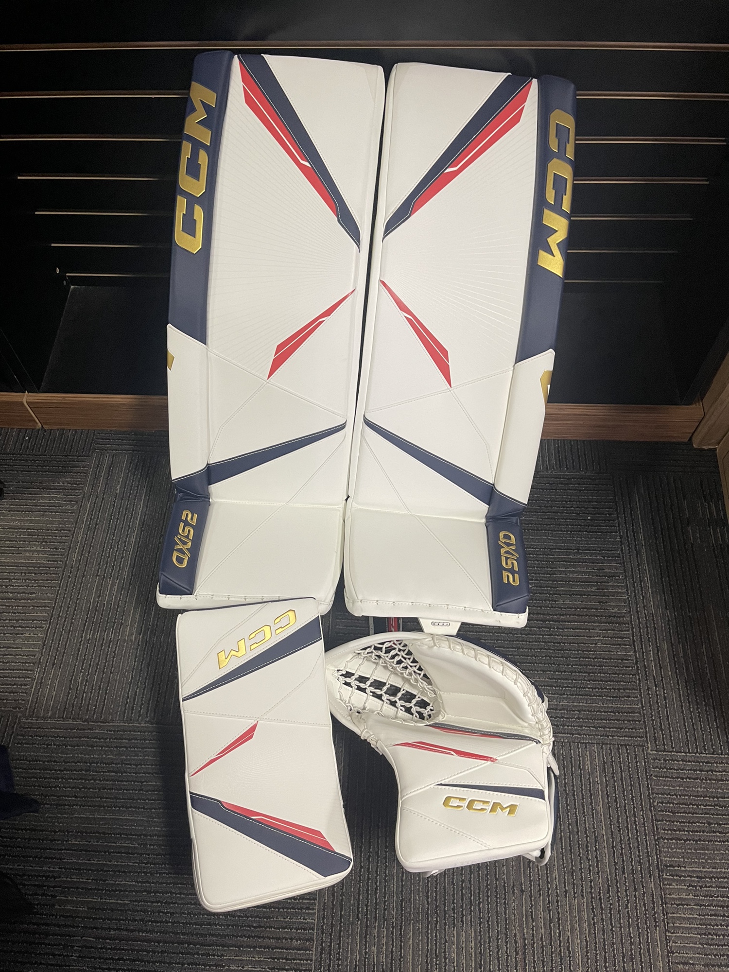 CCM AXIS 2 Pro Senior Goalie Full Set | SidelineSwap