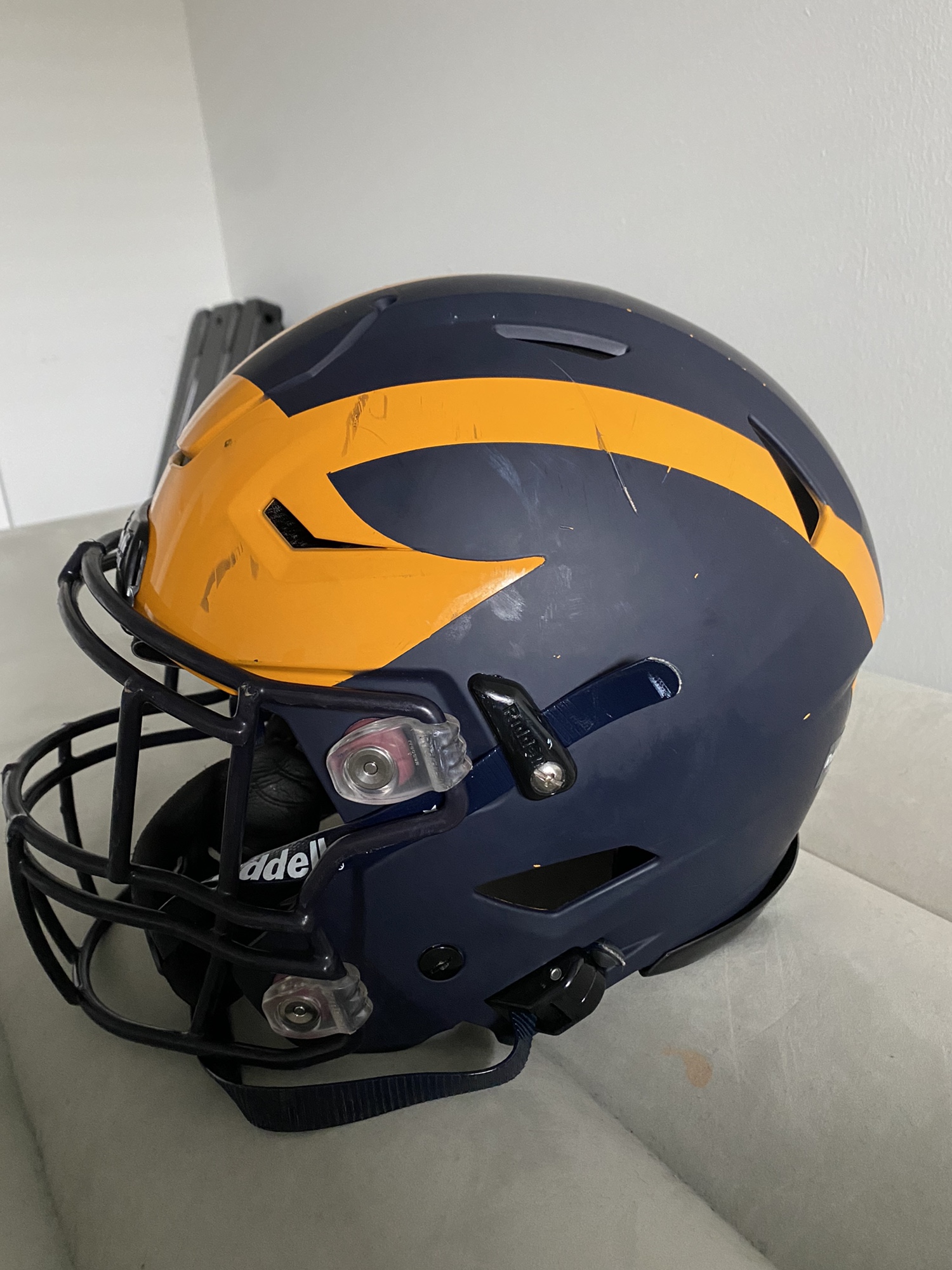 (New Rectified) Large Riddell SpeedFlex Helmet | SidelineSwap