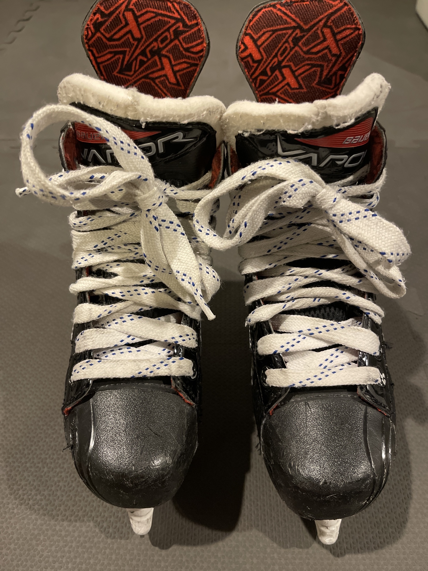 Bauer Vapor X LTX Pro Hockey Skates Size 2.5 | SidelineSwap
