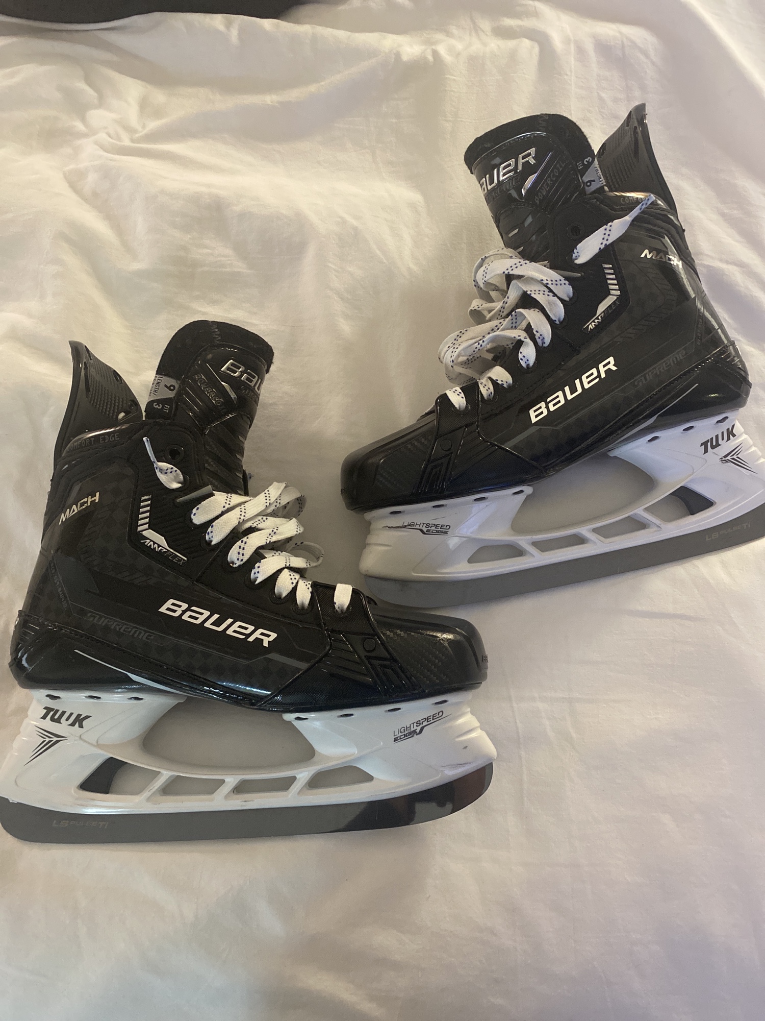 Bauer Size 9 Fit 3 Supreme Mach Hockey Skates Used Once | SidelineSwap