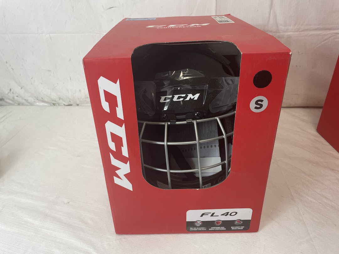 New Ccm Fl40 Sm Hockey Helmet W Cage - Hecc Certification Ends Oct 2023 ...