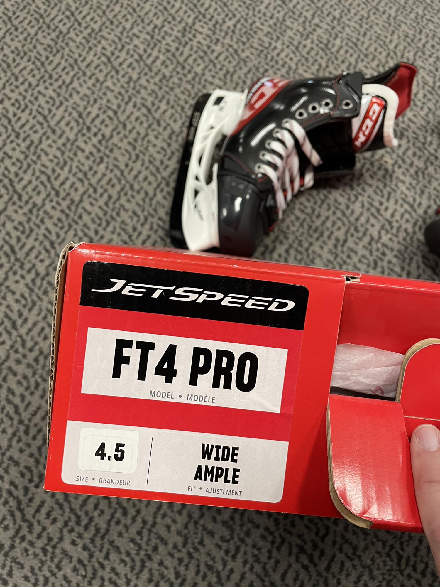 CCM FT4 Pro size 4.5 Wide width skate | SidelineSwap