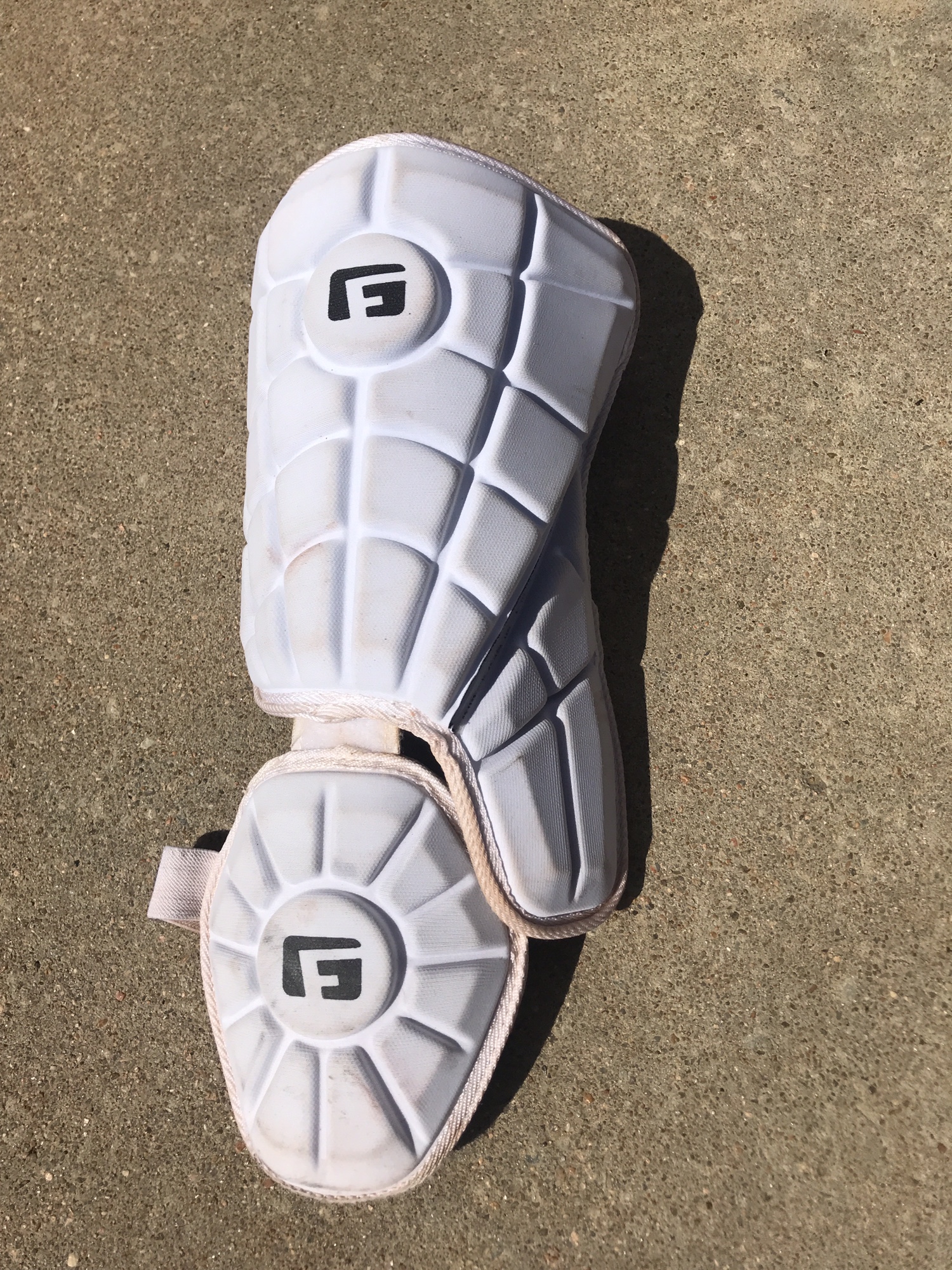 G-Form Pro Shin Guard for LHH | SidelineSwap