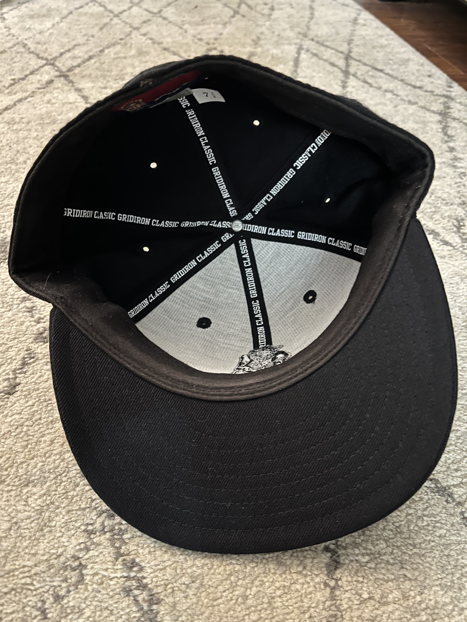 New England Patriots Retro Logo Hat | SidelineSwap