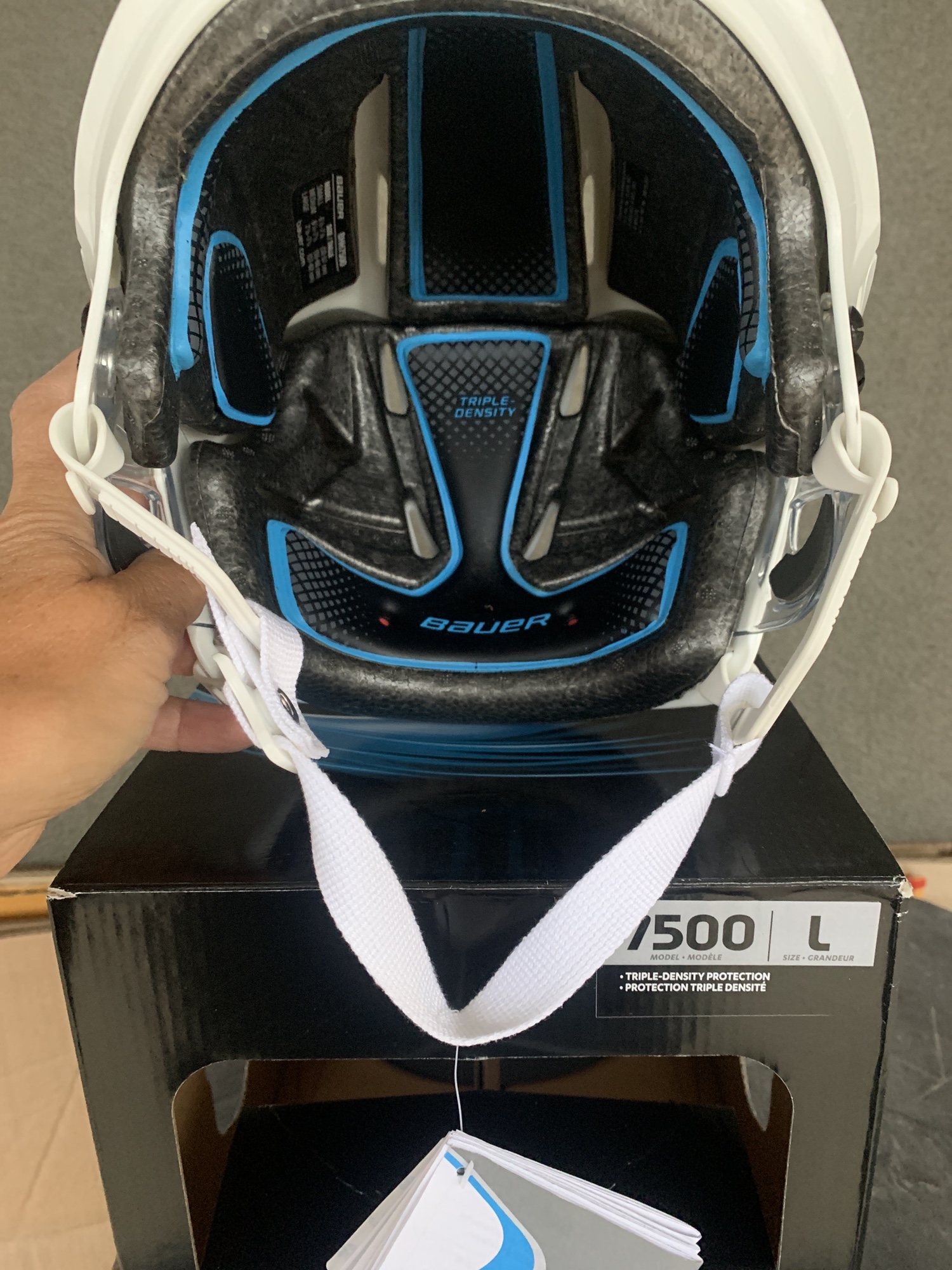 New Large Bauer 7500 Helmet | SidelineSwap