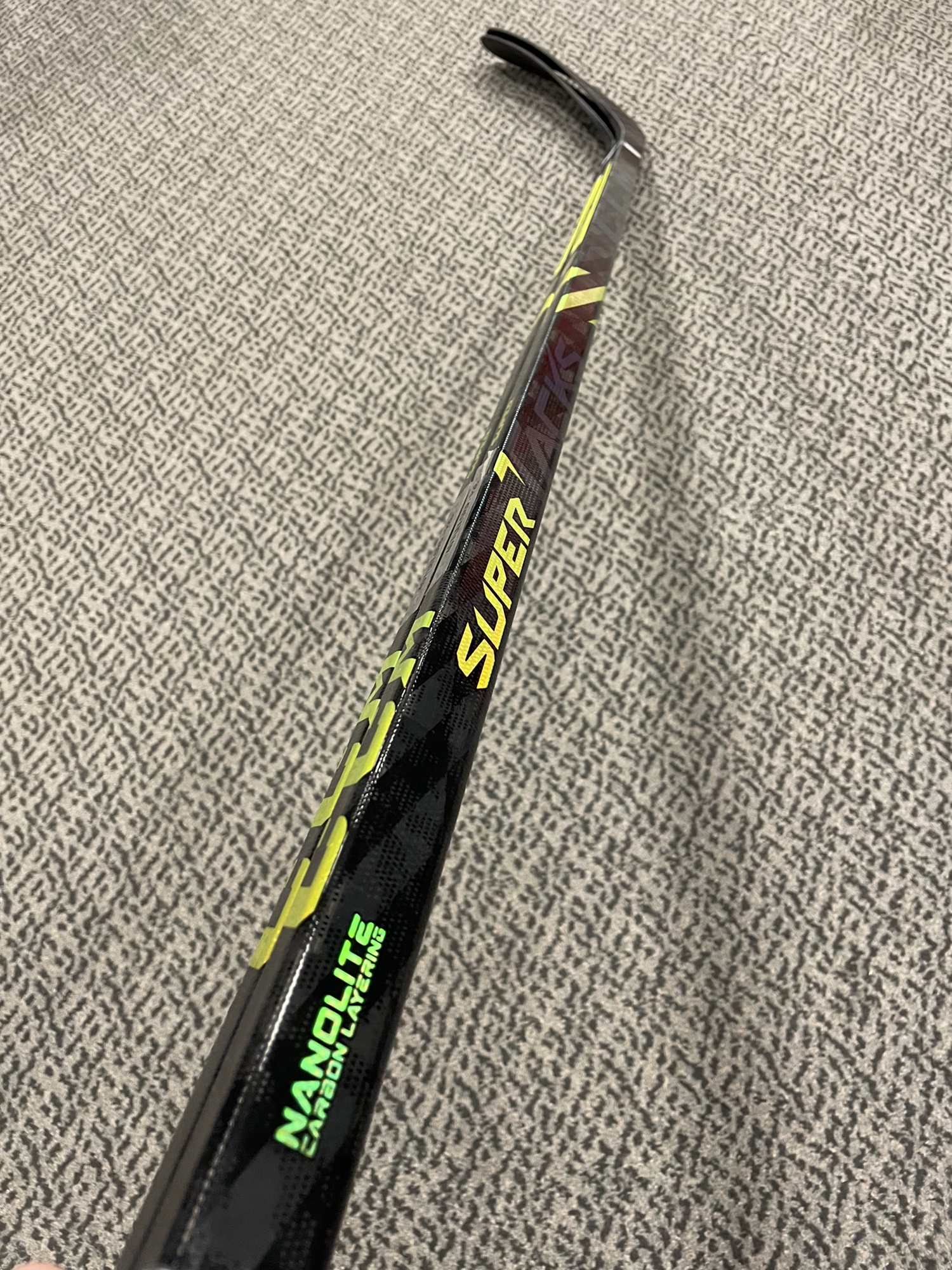 CCM 2-Pack AS4 Pro 40 flex 2-Pack P28 curve right hand sticks ...