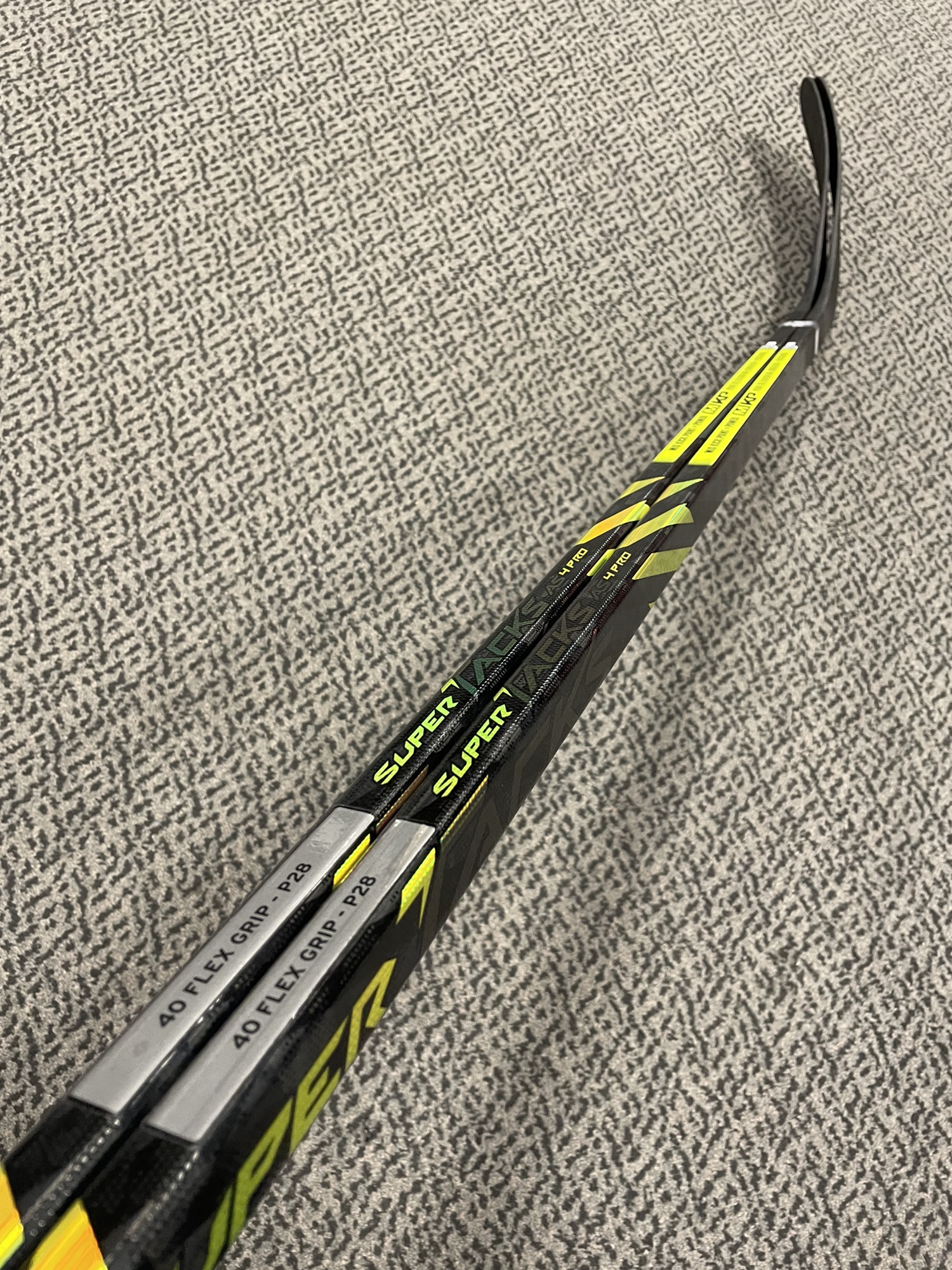 CCM 2-Pack AS4 Pro 40 flex 2-Pack P28 curve right hand sticks ...