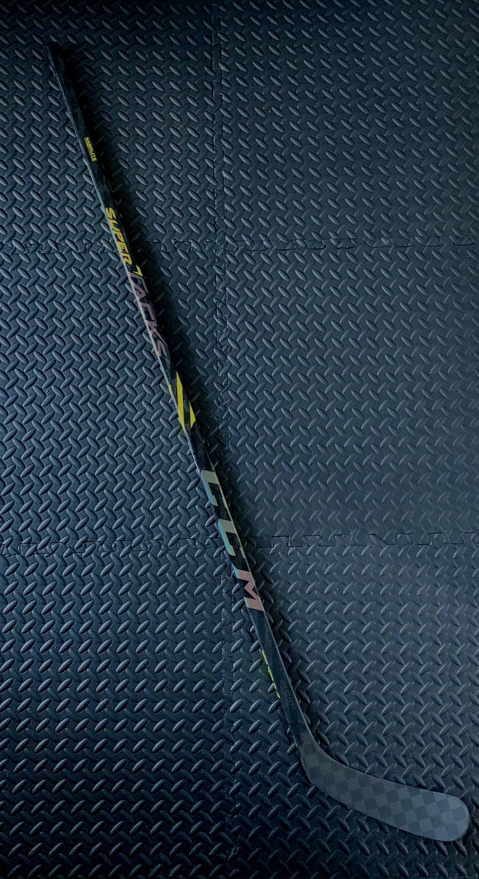 NEW Senior Left Hand | CCM Super Tacks AS4 Pro Hockey Stick | 85 Flex ...