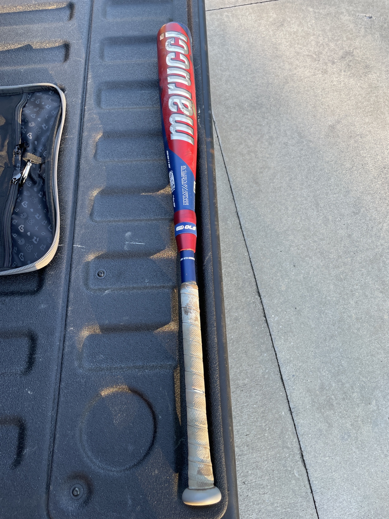 2022 Alloy (-5) 26 oz 31" Cat 9 Bat | SidelineSwap