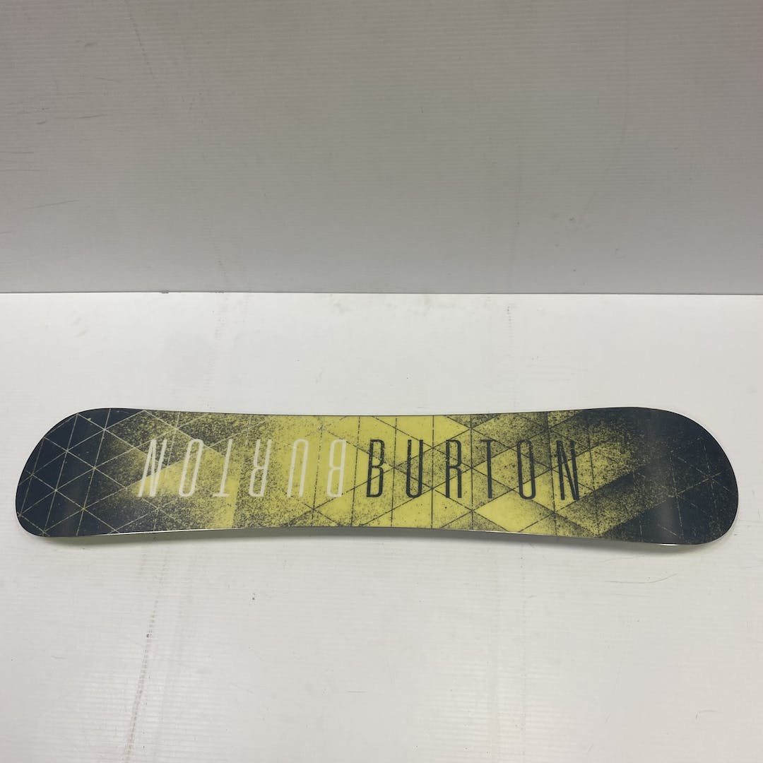 Used Burton Ltr W Lrg Flow Bindings 160 Cm Mens Snowboard Combo ...