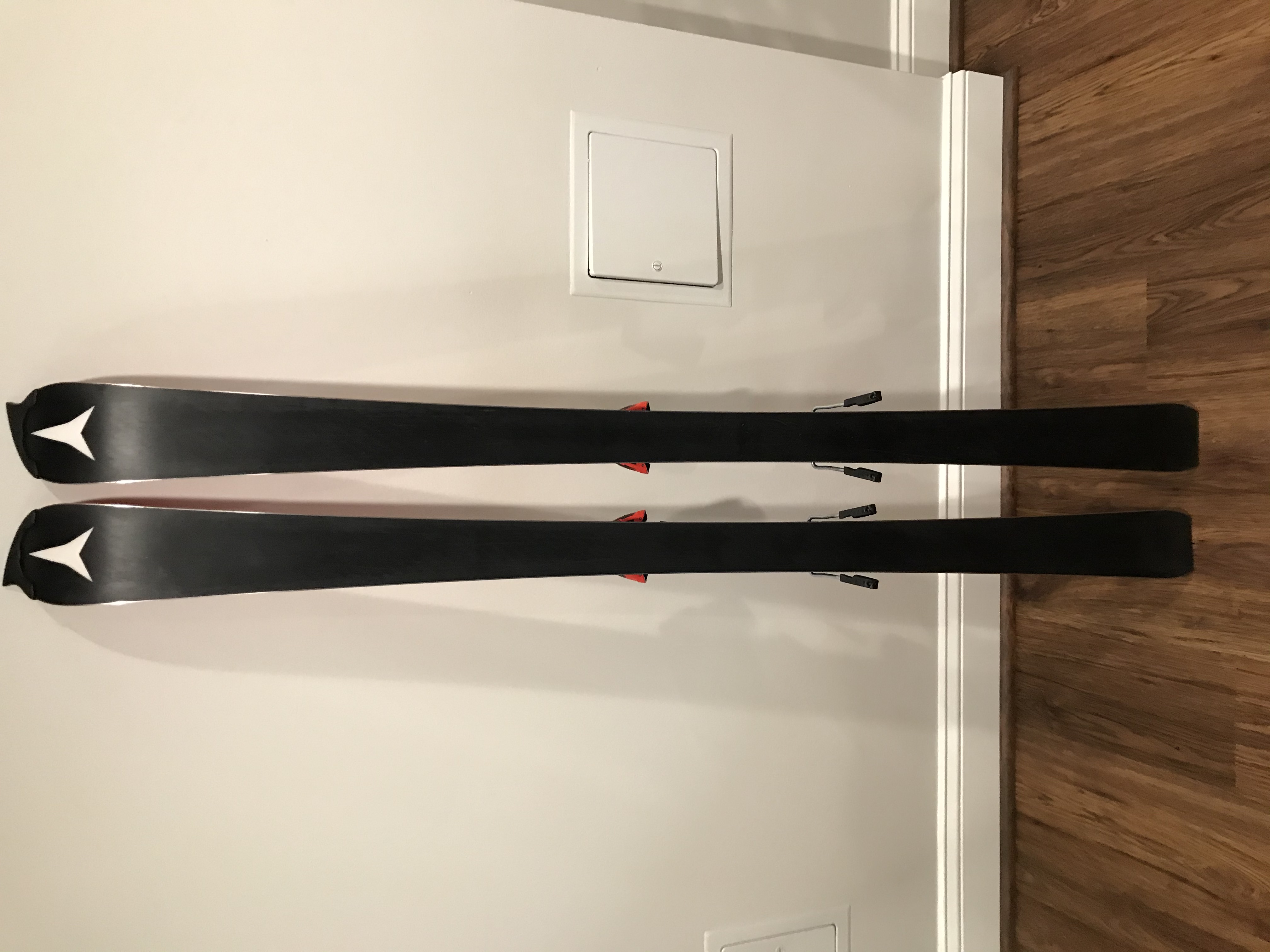 Used Atomic Racing Redster S9 FIS Skis With Bindings | SidelineSwap