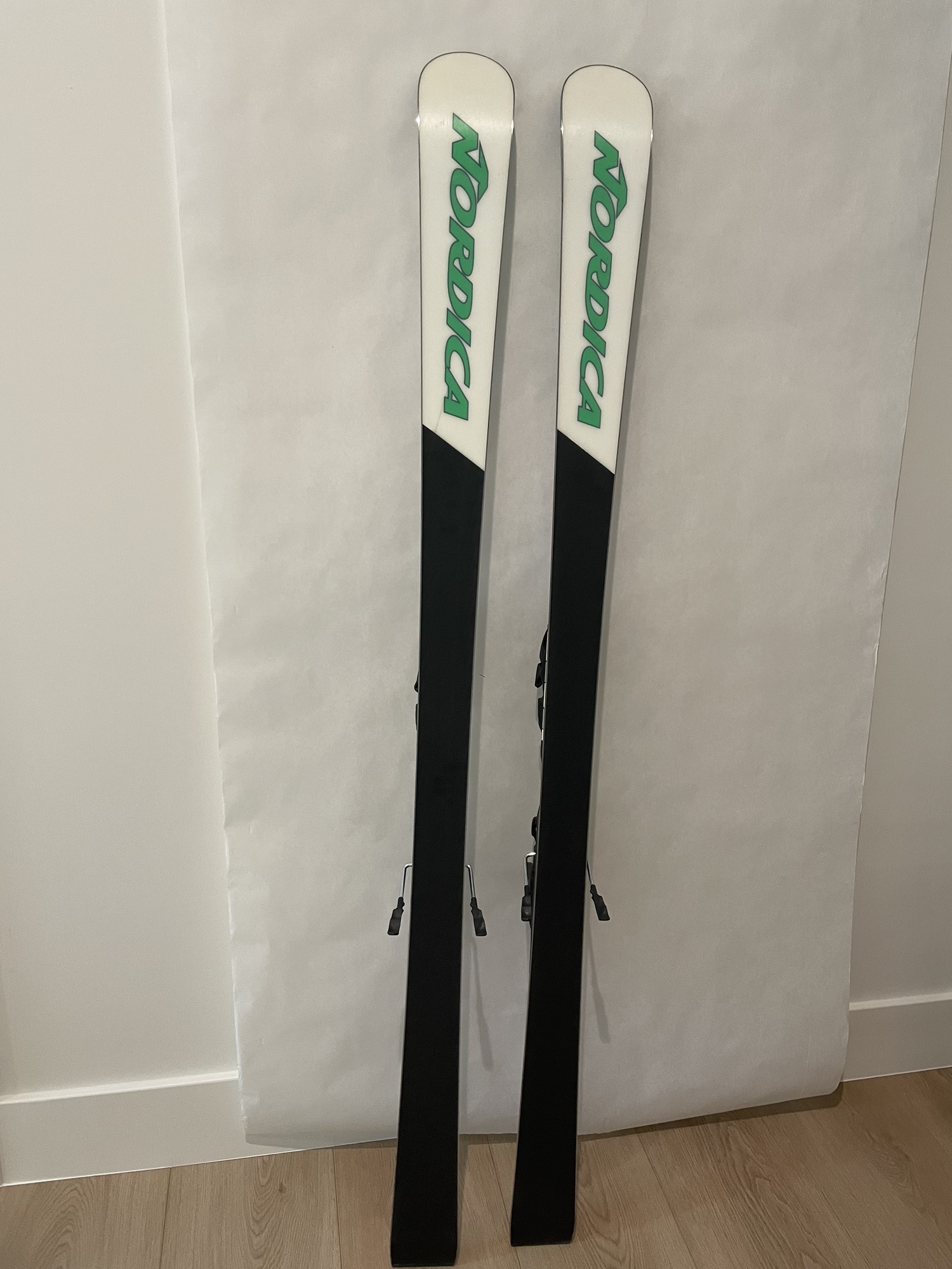 Used Nordica Dobermann GS Skis 149 | SidelineSwap