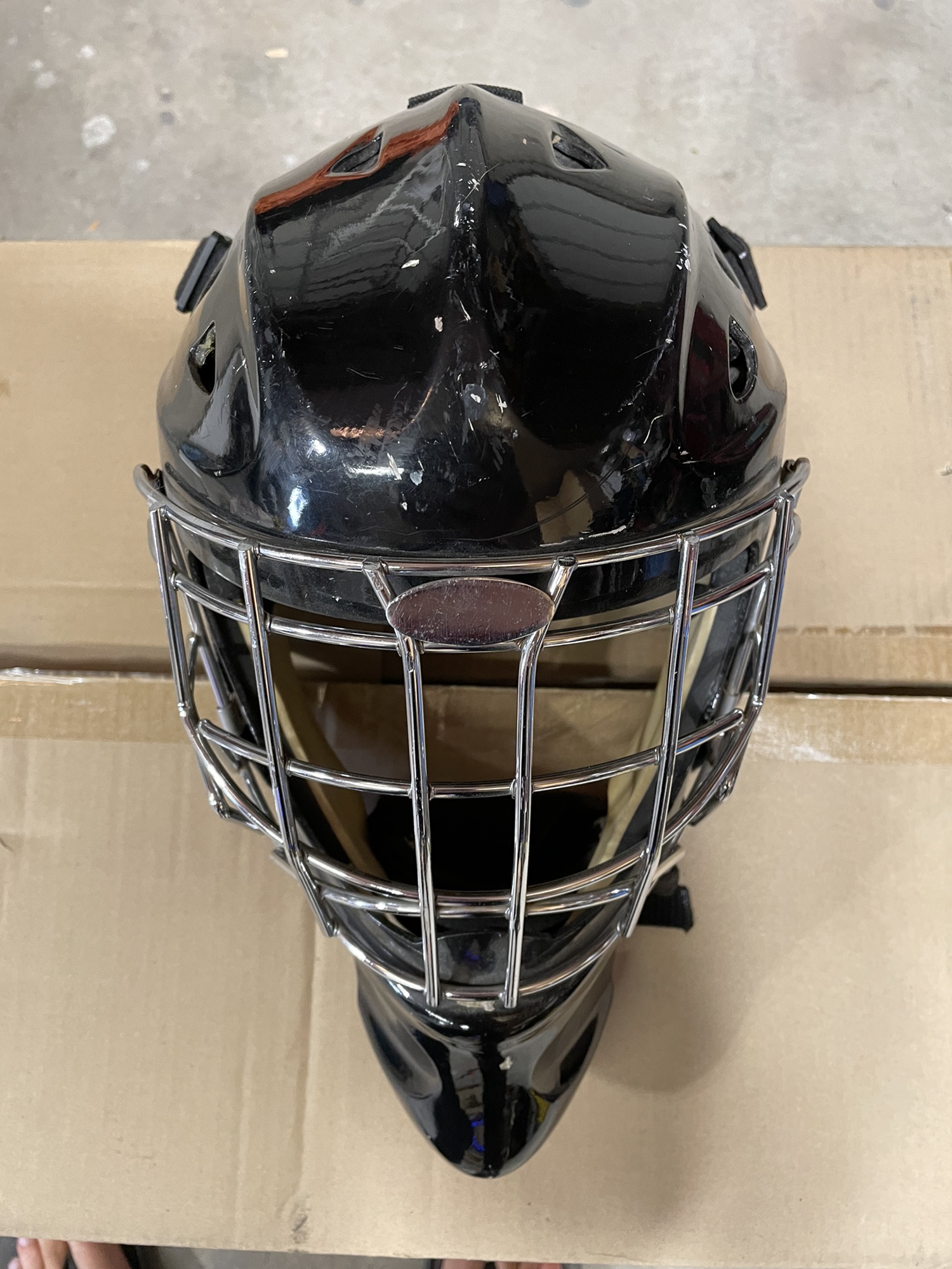 Used Itech Goalie Mask | SidelineSwap