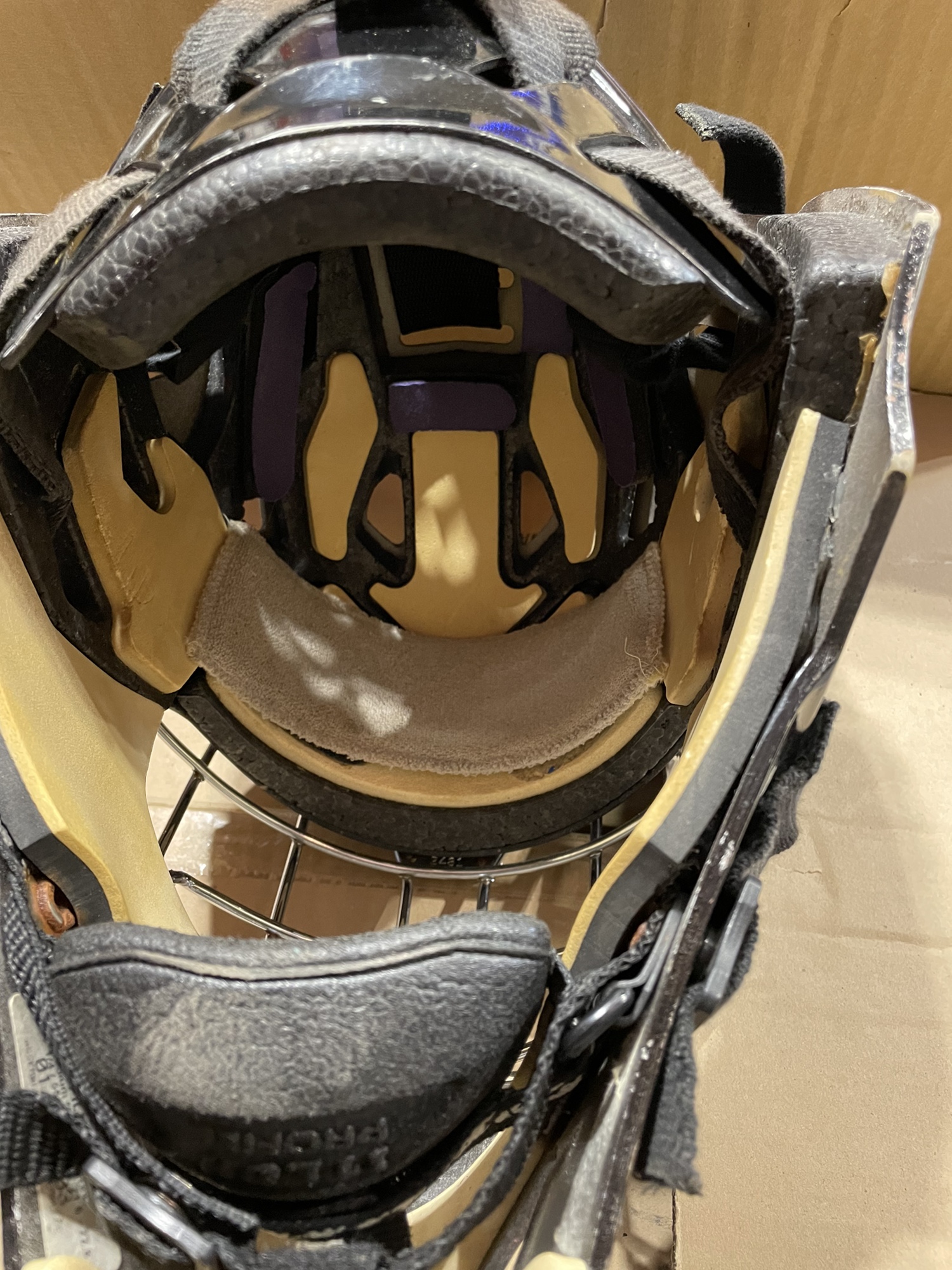 Used Itech Goalie Mask | SidelineSwap