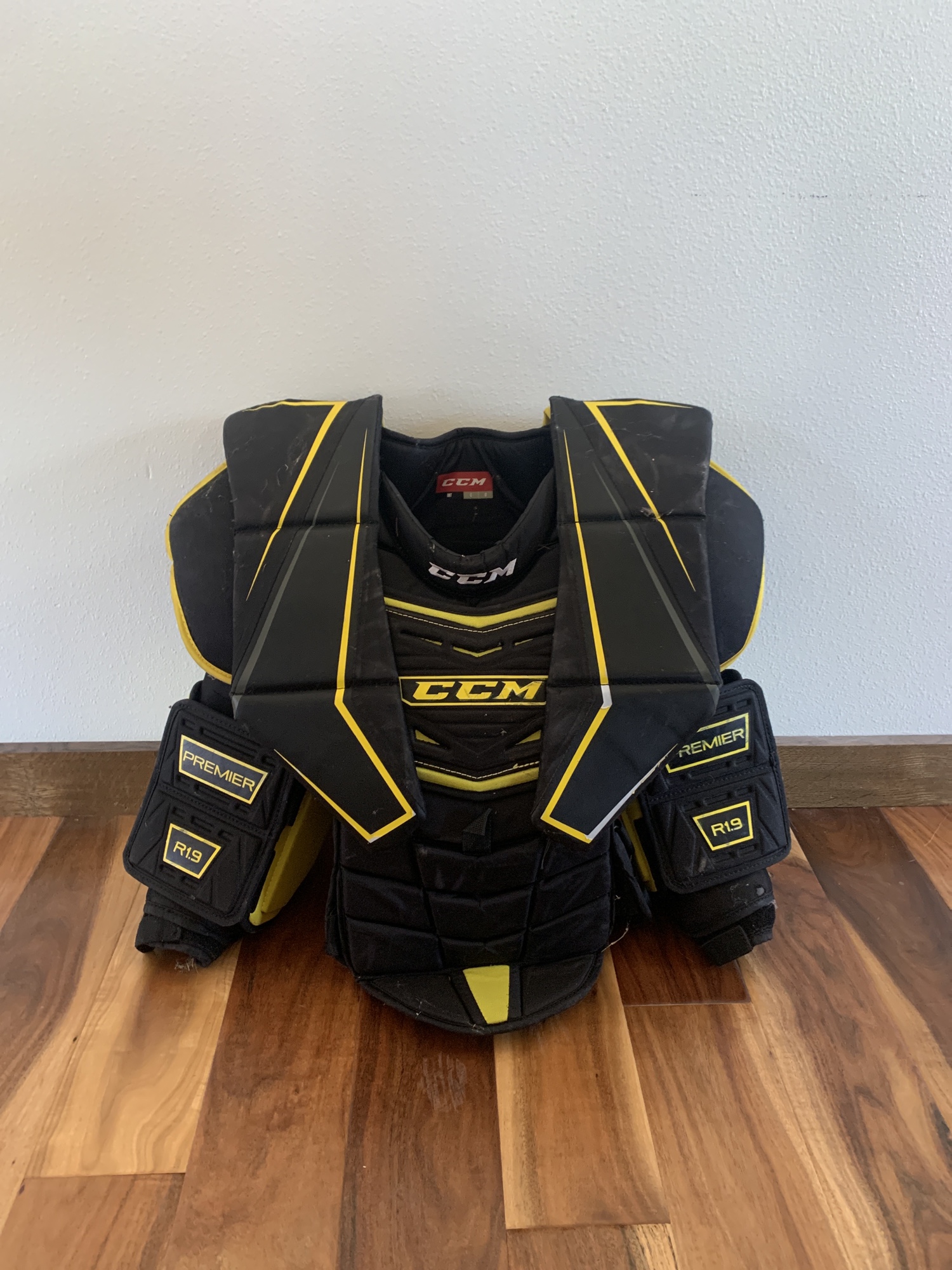 Used Large CCM Premier R1.9 Goalie Chest Protector | SidelineSwap