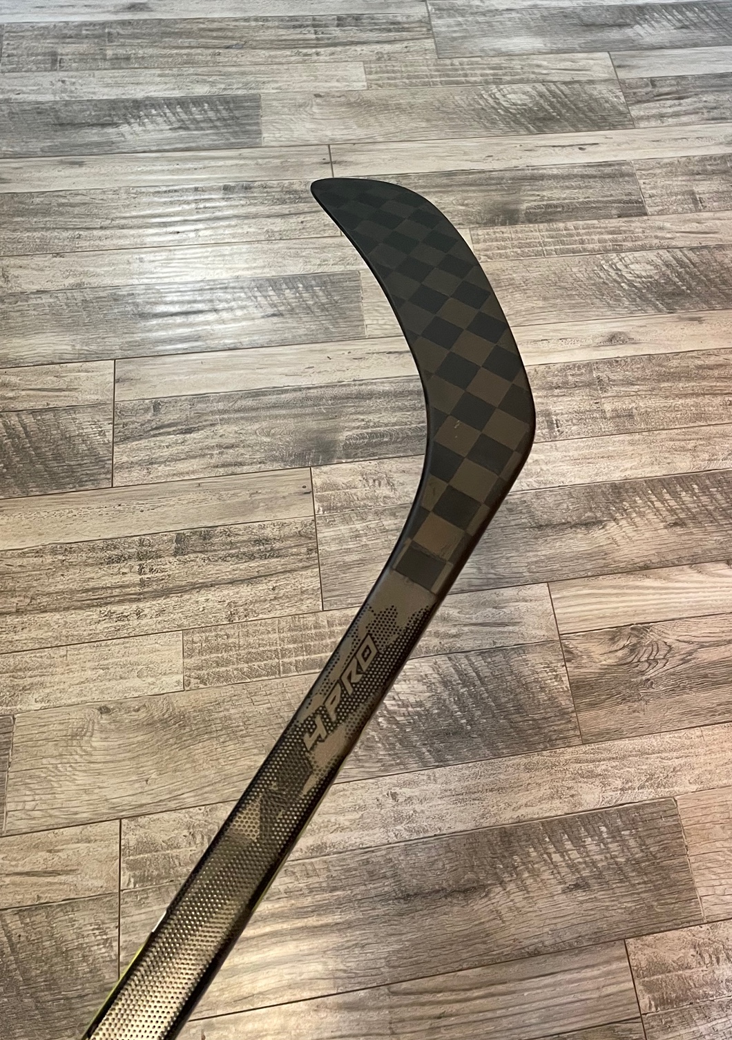 New! 70 Flex RH P28 CCM AS4 Pro Hockey Stick | SidelineSwap