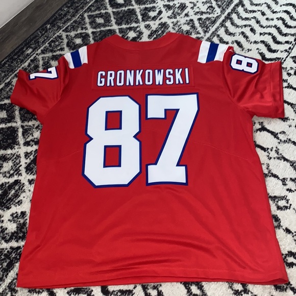 Gronk New England Patriots #87 with Super Bowl patch | SidelineSwap