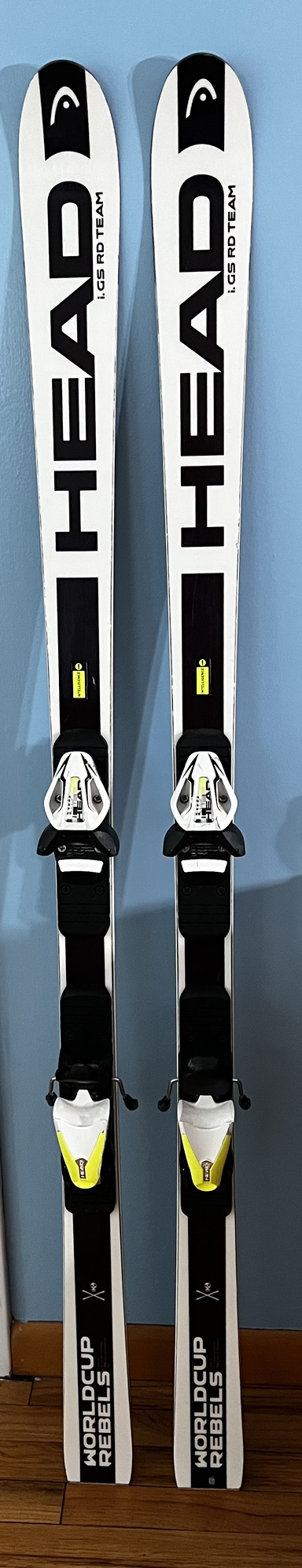 LIKE NEW 158cm World Cup Rebels i.GS RD Skis | SidelineSwap