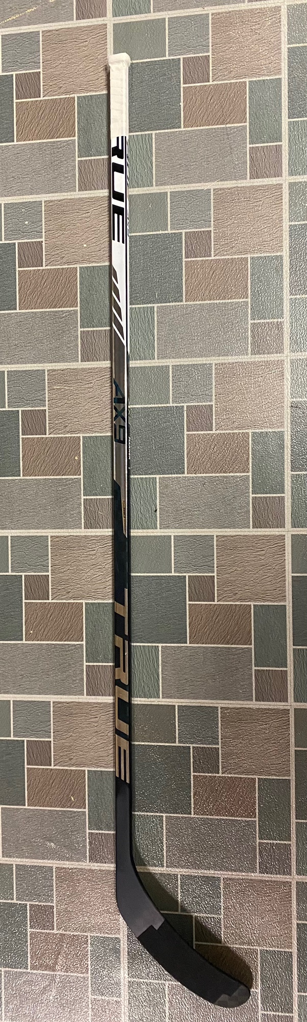 Mitchell "Mitch" Marner- Pro Stock True Hockey Stick- AX9 | SidelineSwap