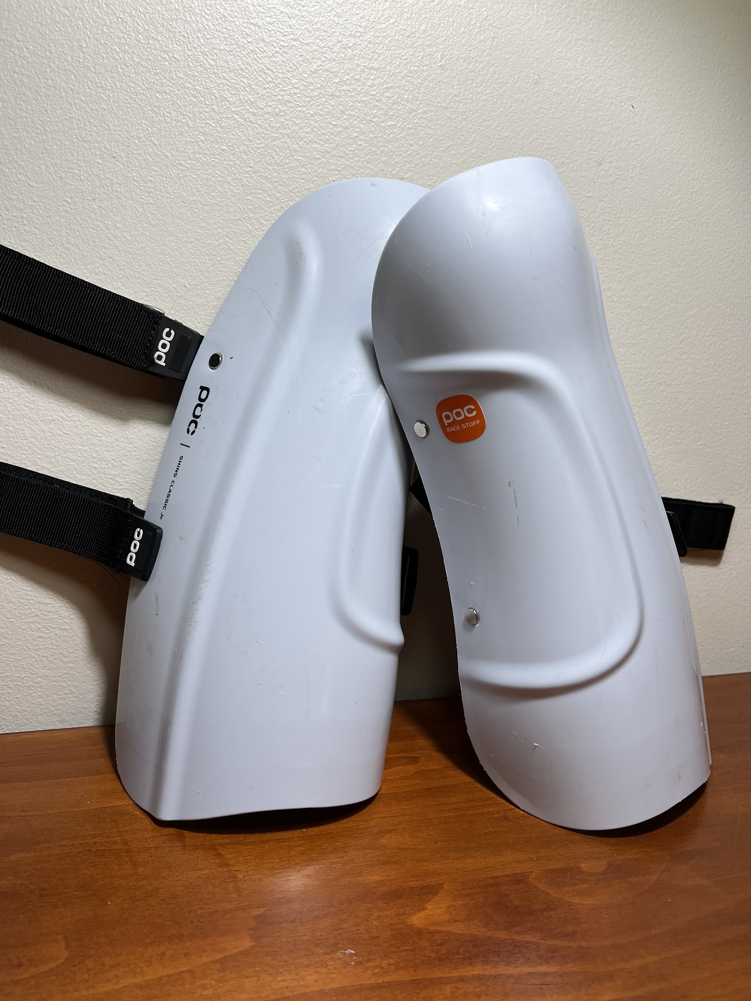 POC Shins Classic Jr. | SidelineSwap