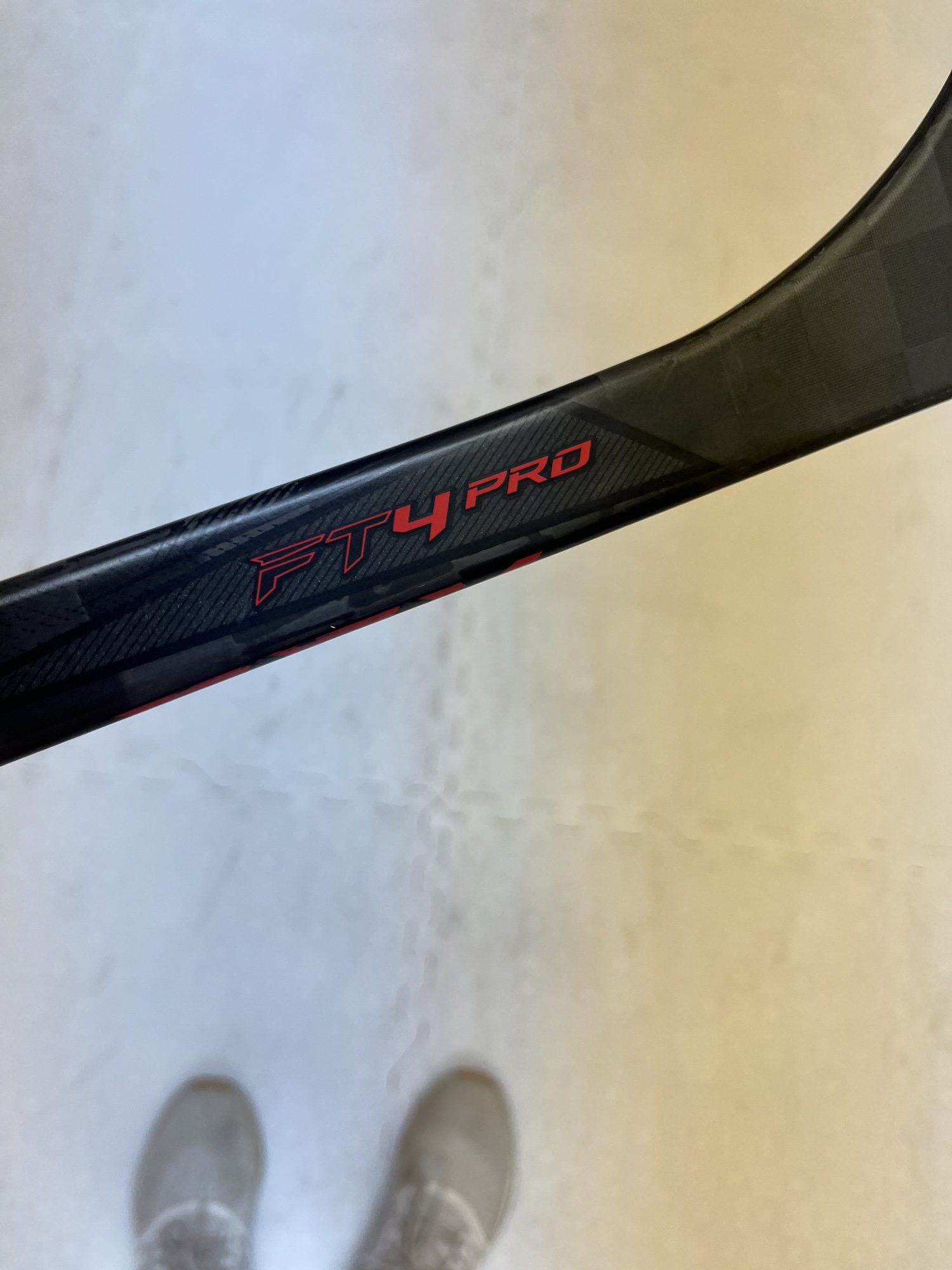 CCM Jetspeed FT4 Pro 30 Flex P28 RH | SidelineSwap