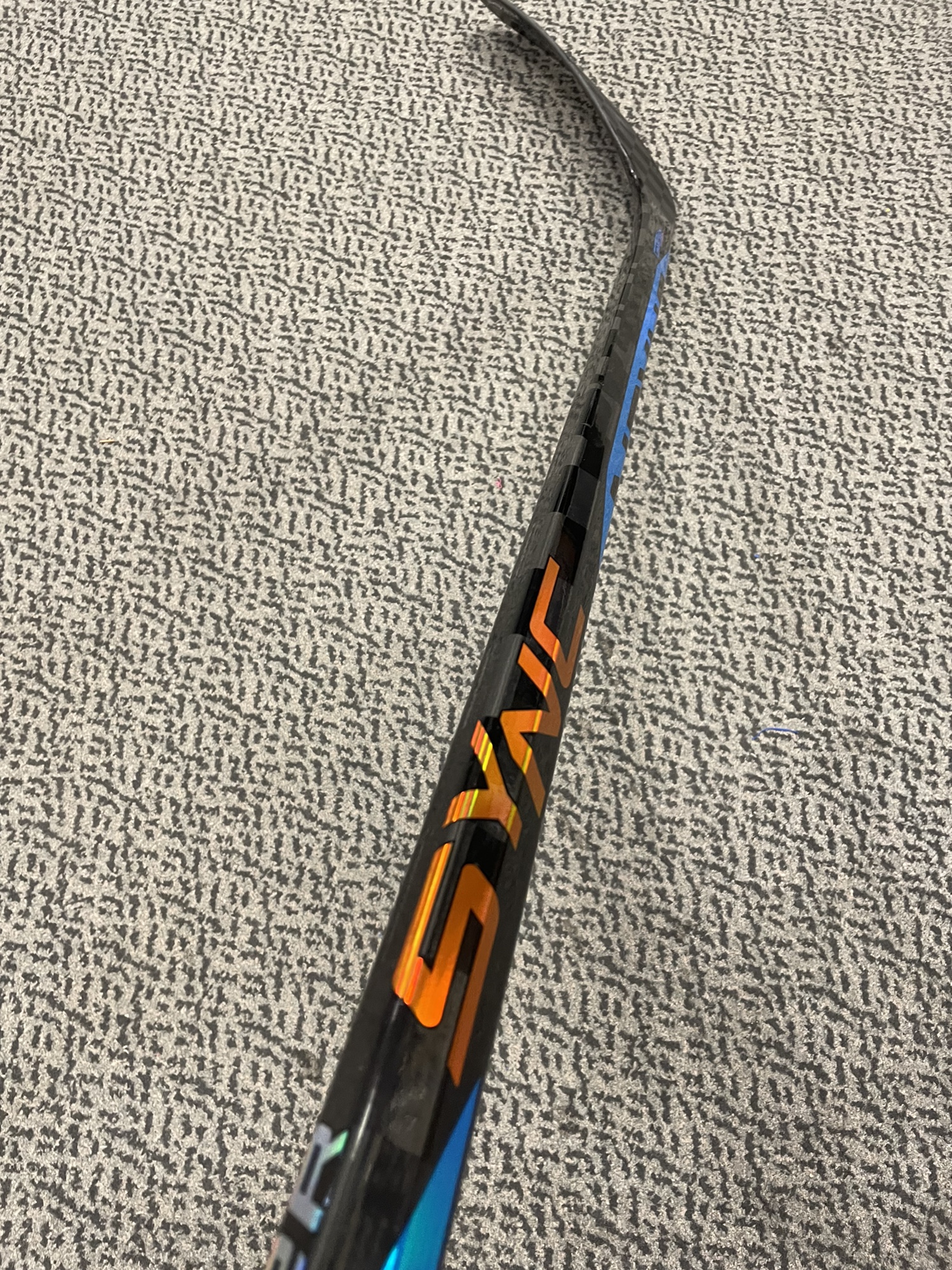 Bauer Nexus Sync P92M curve 70 flex right hand stick | SidelineSwap