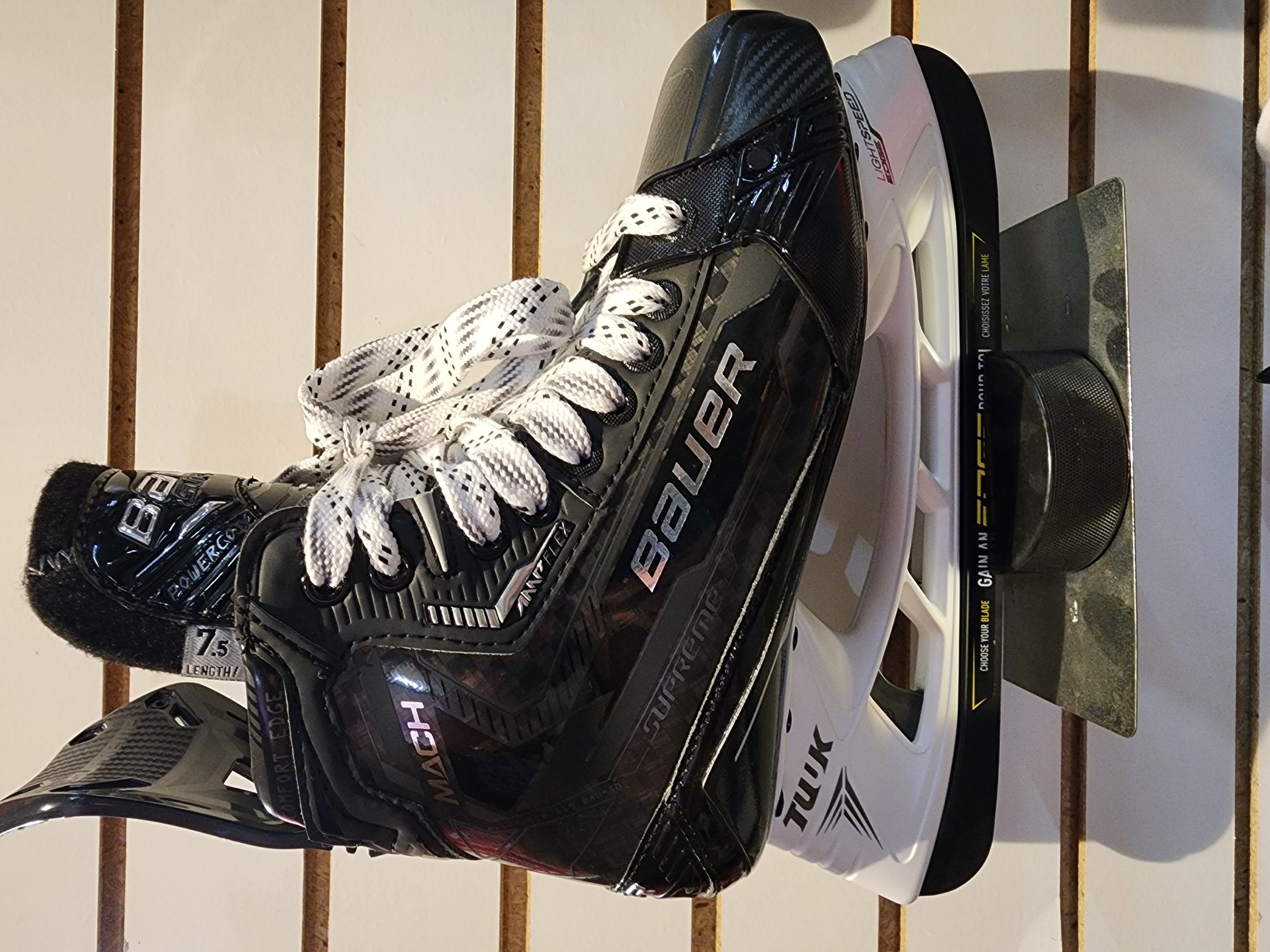 Bauer Supreme Mach Fit 1 Size 8 | SidelineSwap