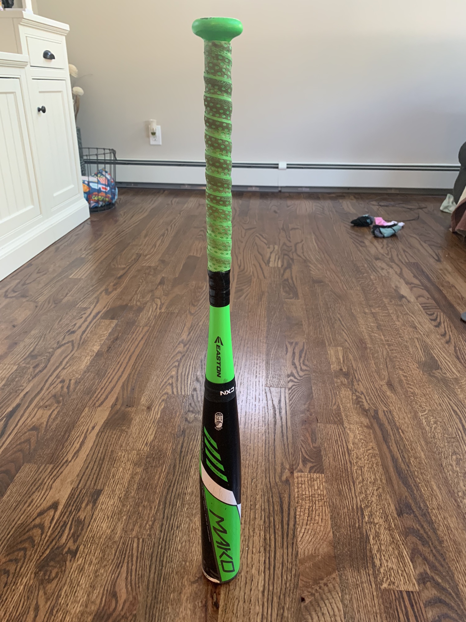 2016 Composite (-12) 16 oz 28" Easton Mako Bat | SidelineSwap
