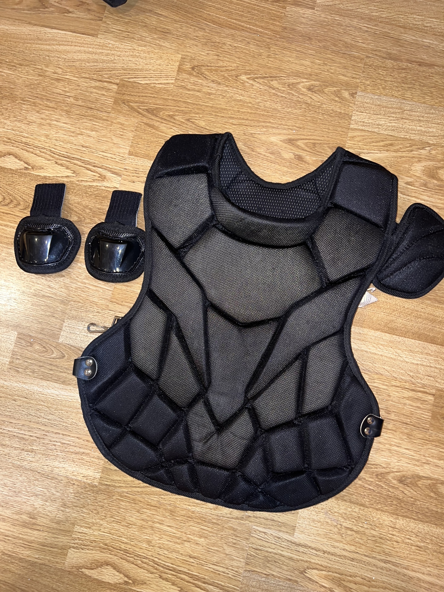 Force3 Pro Gear Catcher's Chest Protector | SidelineSwap