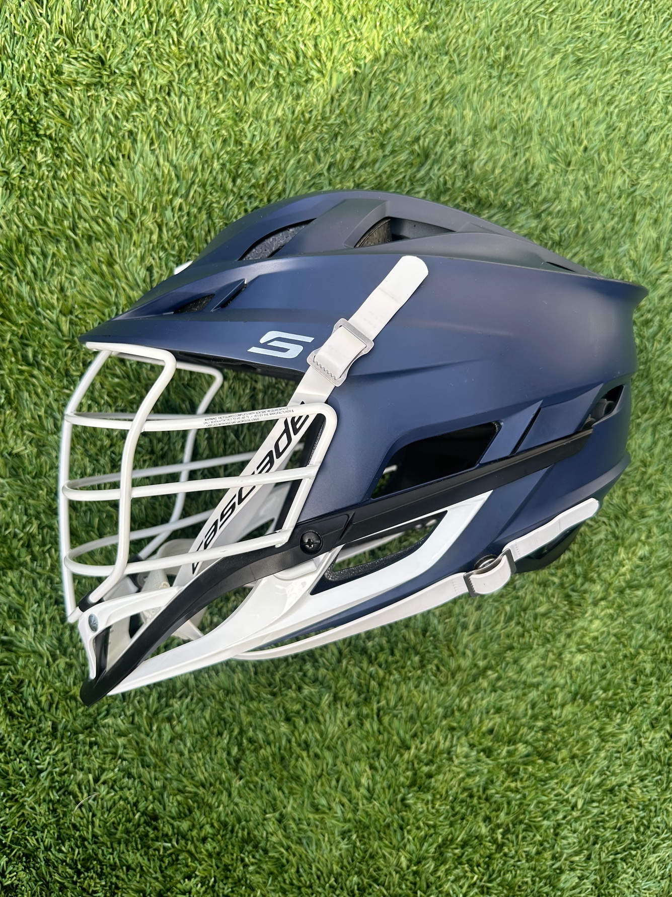 *LIKE NEW* Matte Navy Cascade S Helmet | SidelineSwap