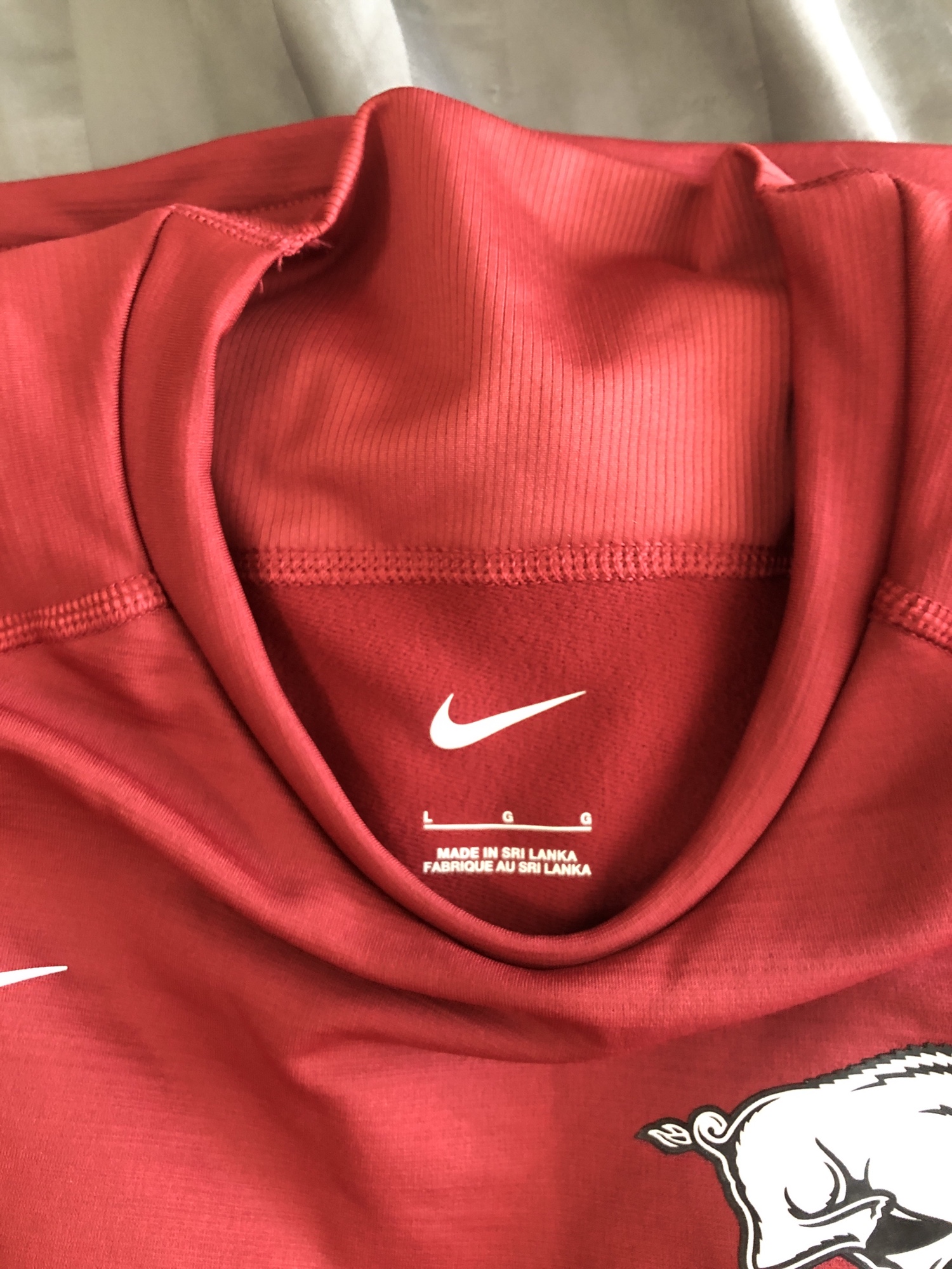 Red Large/Extra Large Nike Compression Razorback Shirt Bundle ...