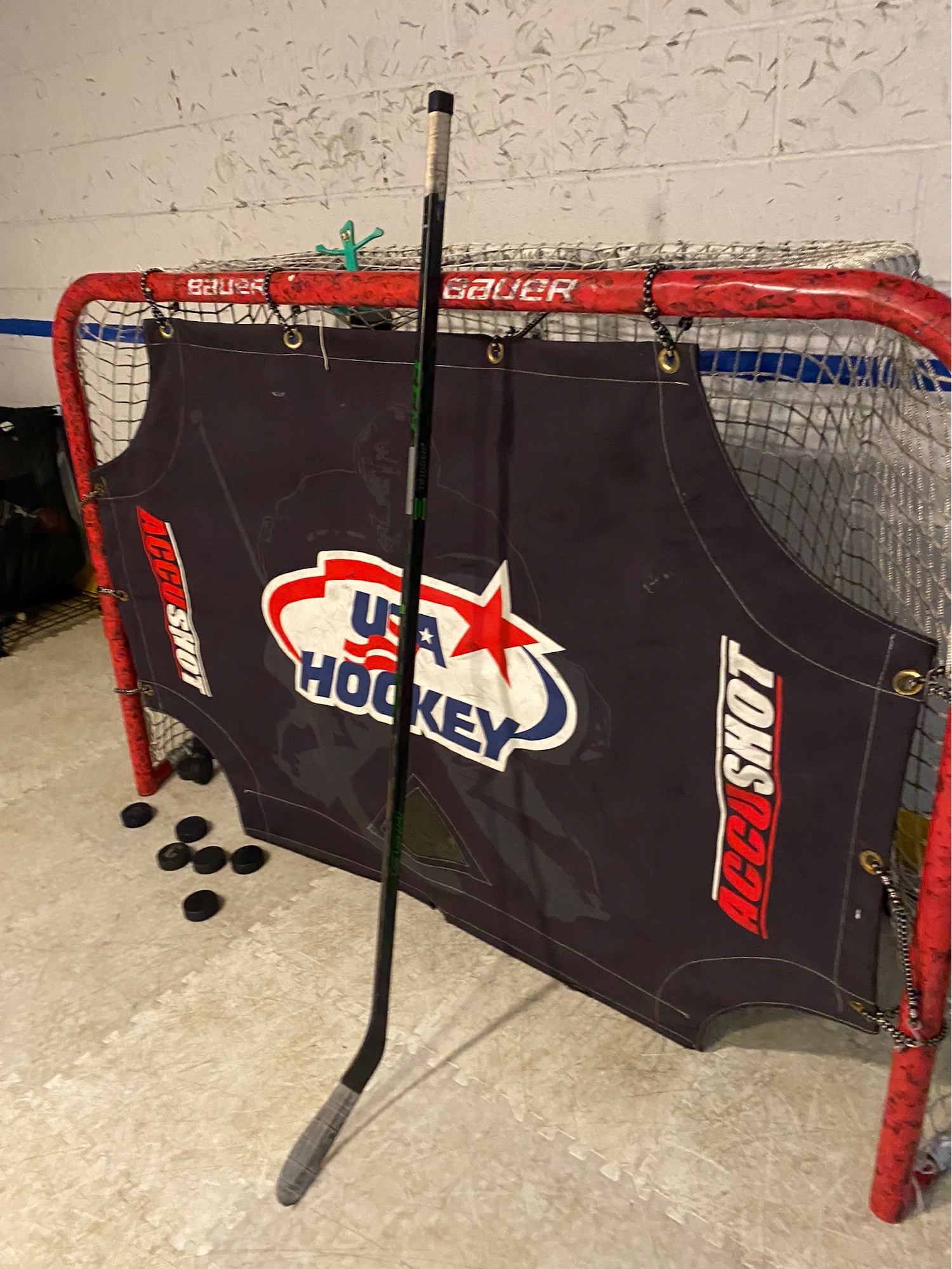 Intermediate Right Handed P28 Ribcor Trigger 5 Pro Hockey Stick ...