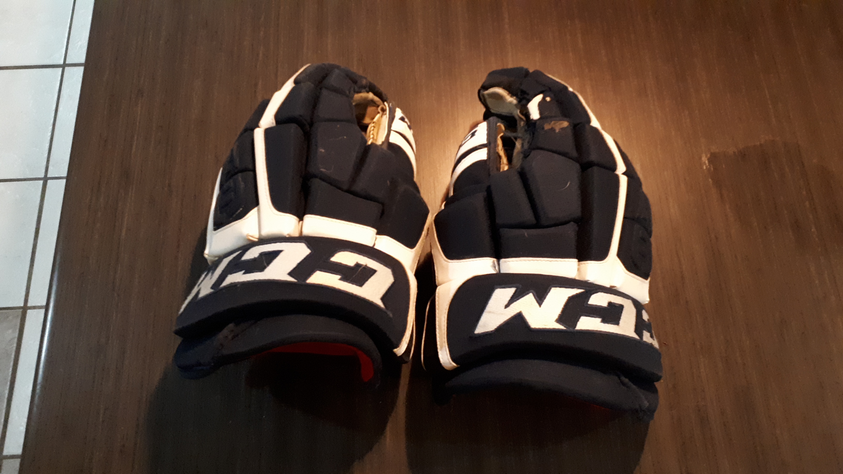 Bauer Full Complete SENIOR EXTRA LARGE Hockey Starter Kit | SidelineSwap