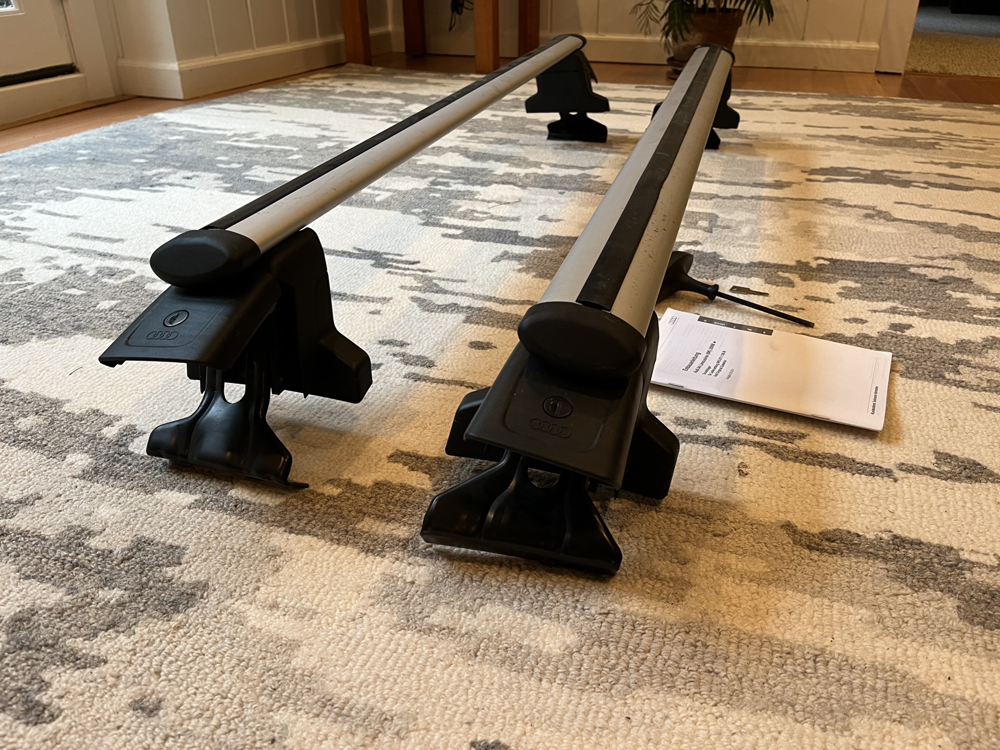 Audi Base bars/cross rails | SidelineSwap