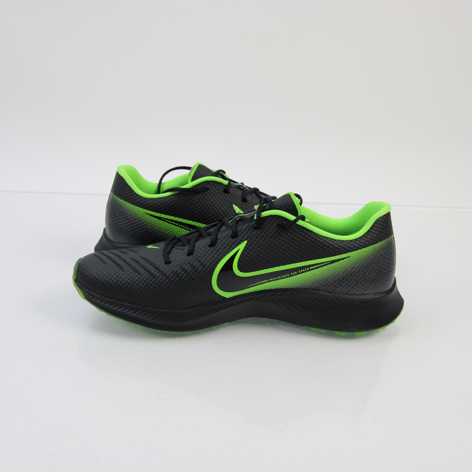 Oregon Ducks Nike Turf Cleat Men's Black/Lime Green New 15 | SidelineSwap