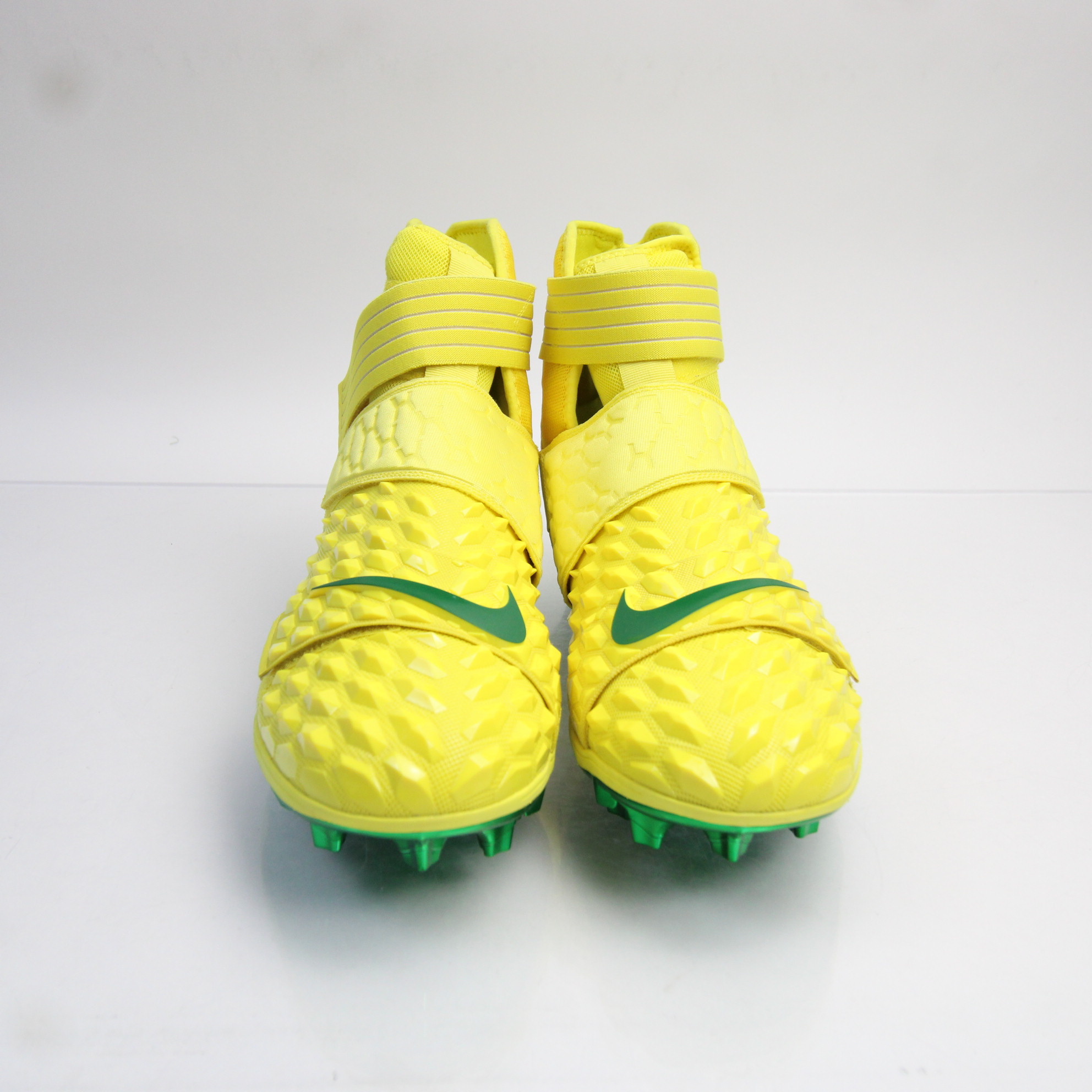 Oregon Ducks Nike Football Cleat Men's Yellow New 17 | SidelineSwap