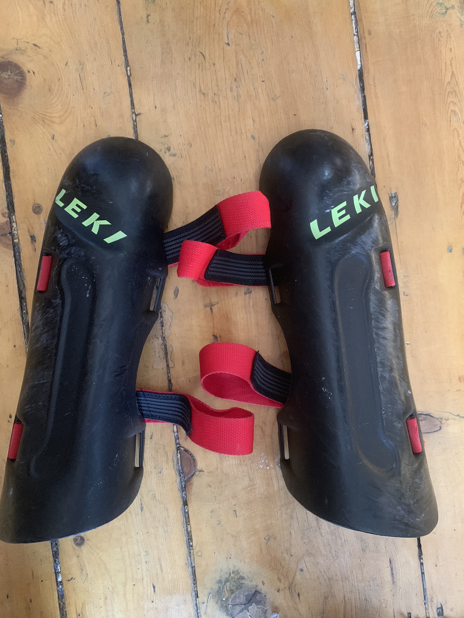 Used Small Leki Shin Guard | SidelineSwap