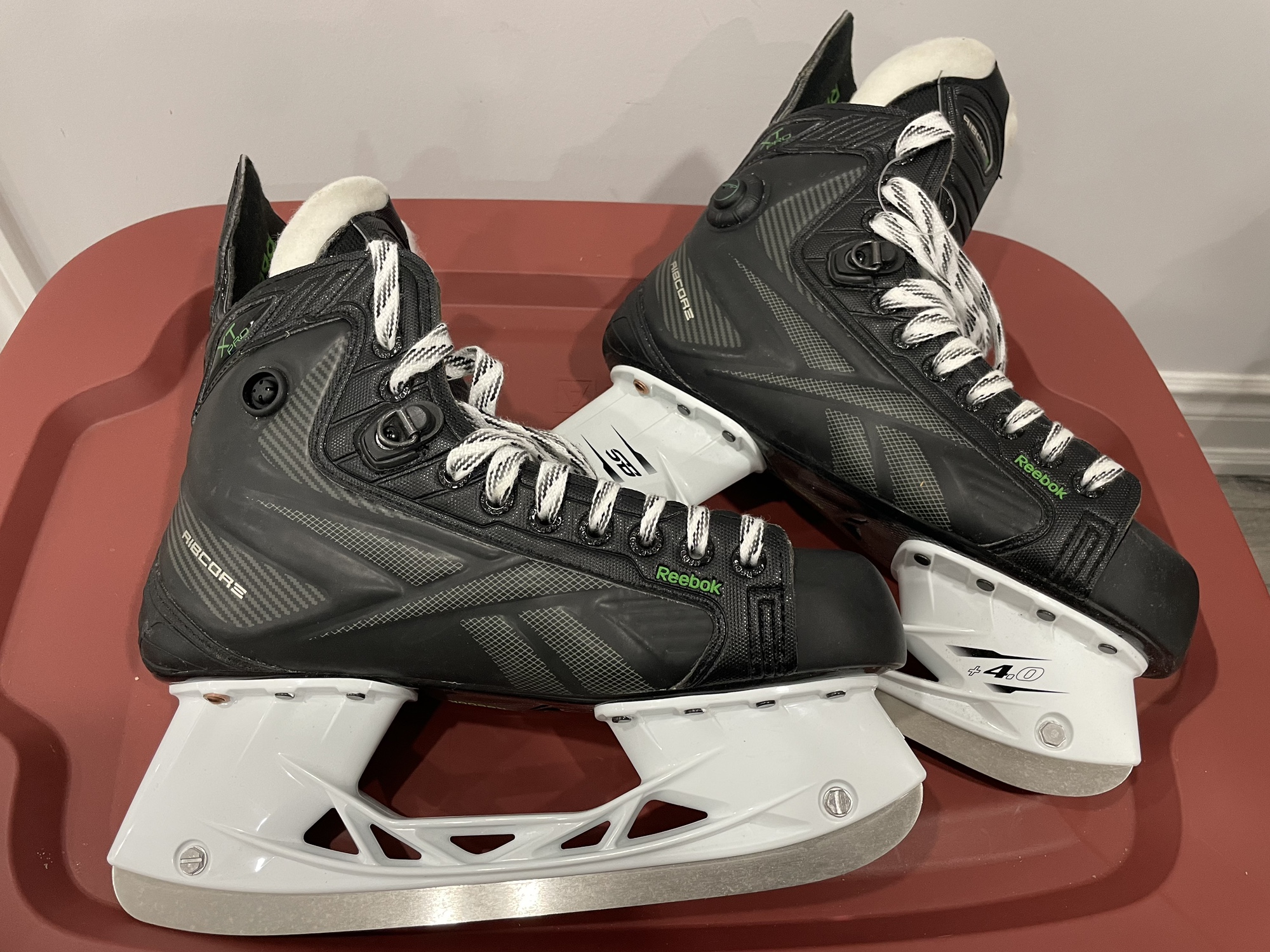 New with box Reebok Ribcor XT pro senior skates -7D | SidelineSwap