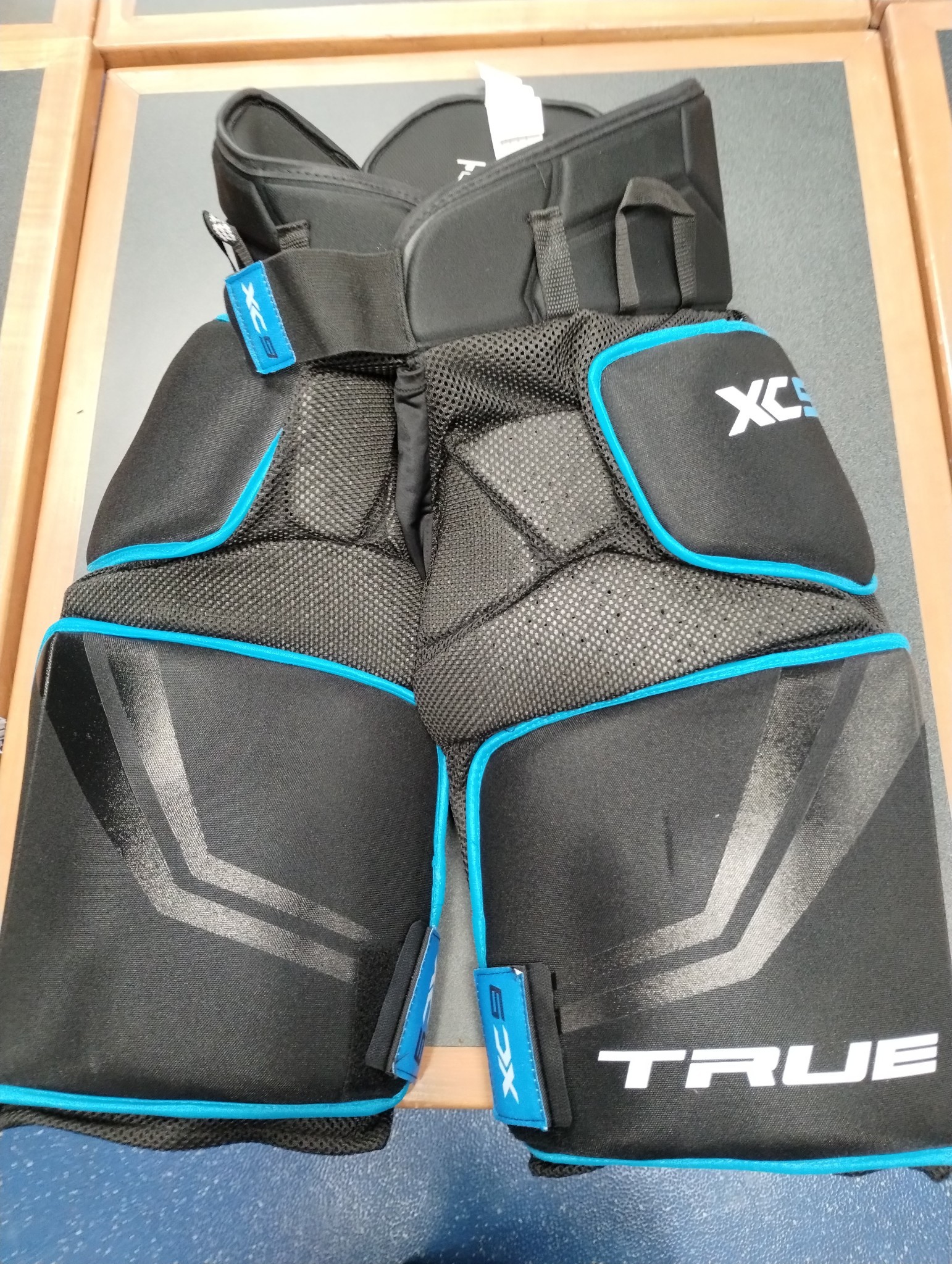 New XL True Xc9 Girdle and Shell Combo | SidelineSwap