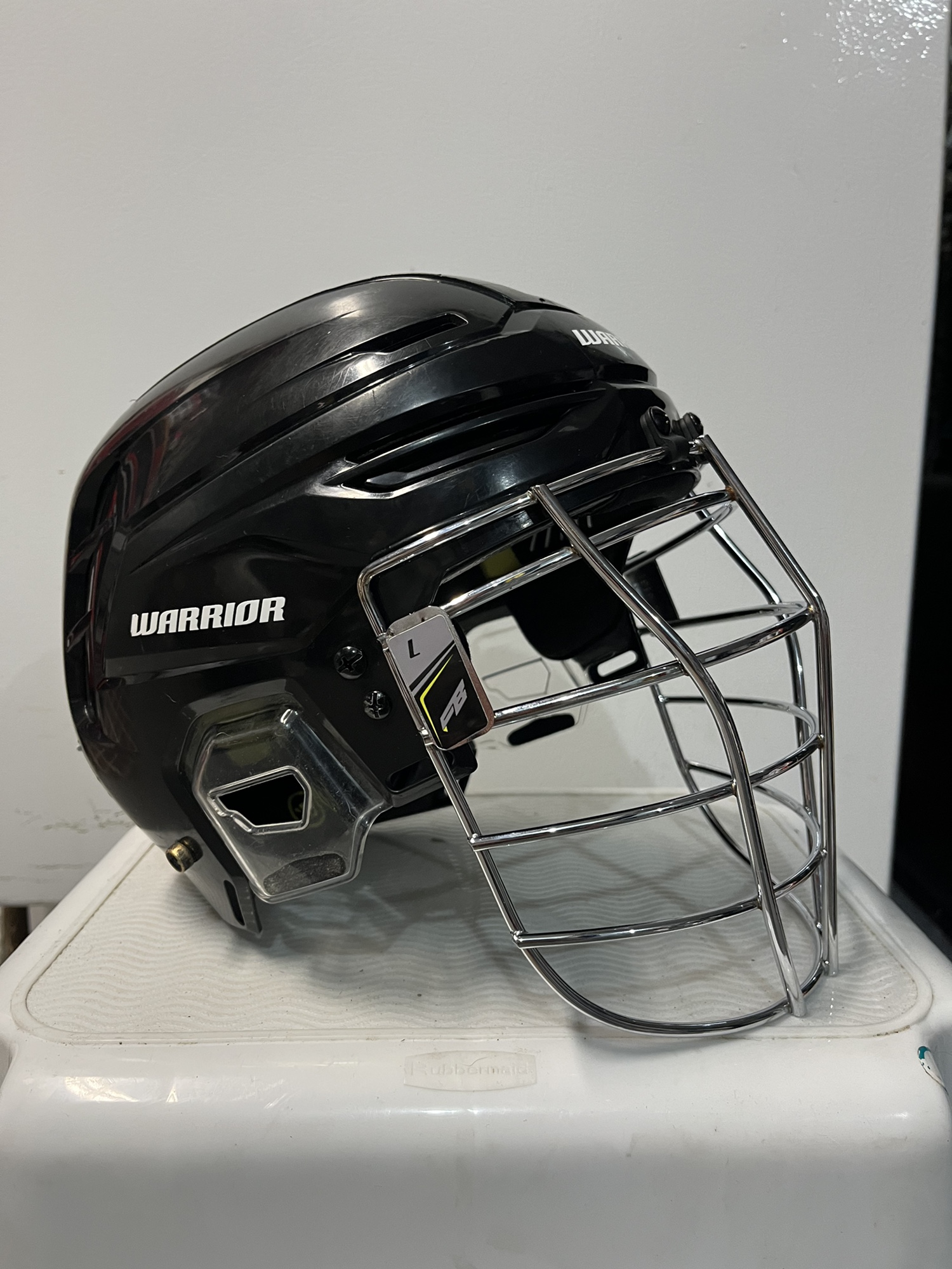 (L) Player's Warrior Alpha One Pro Helmet w/Fatboy 2.0 Box Cage ...