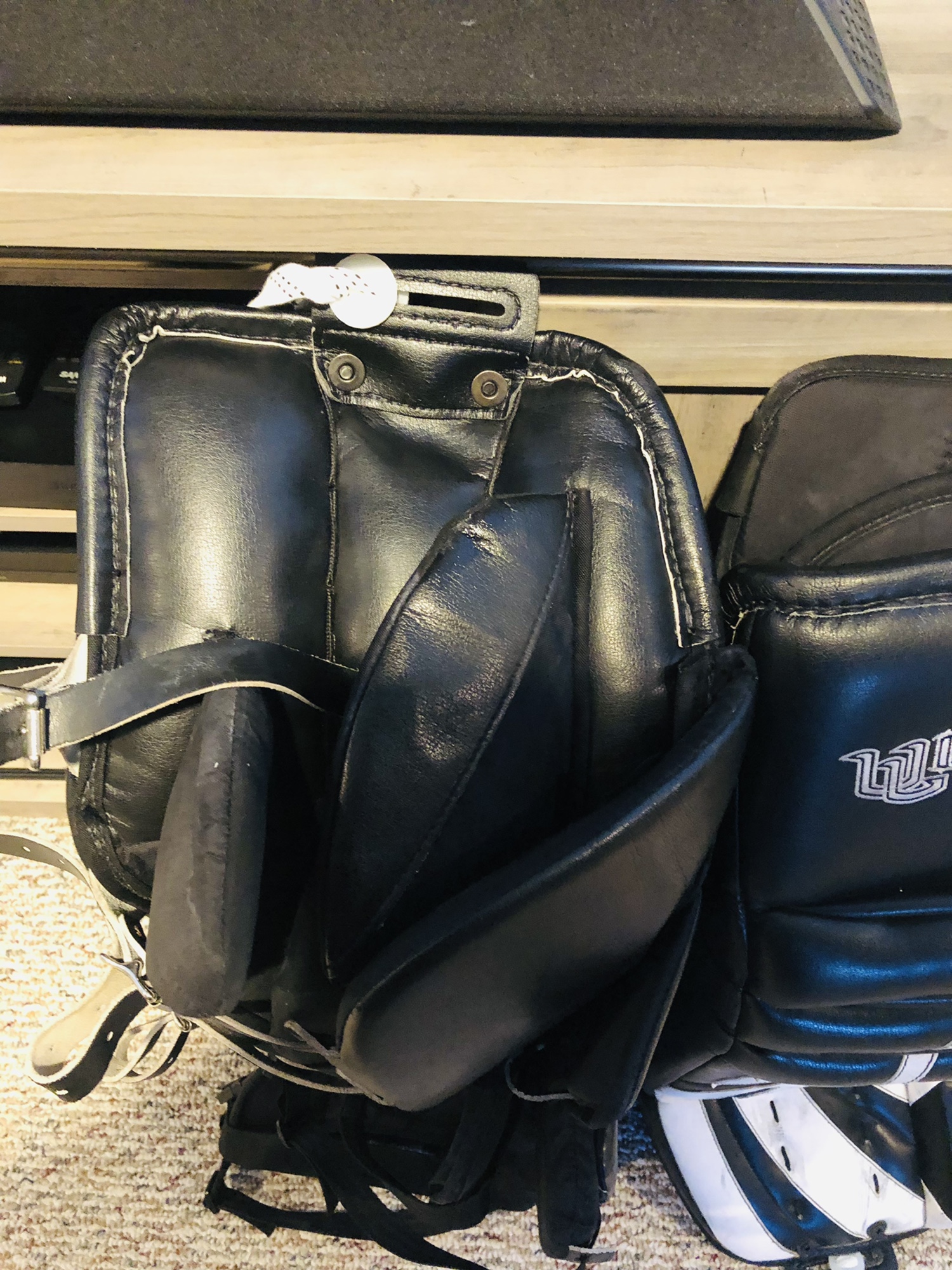 Simmons UL6 Pro Pads 32+2 | SidelineSwap