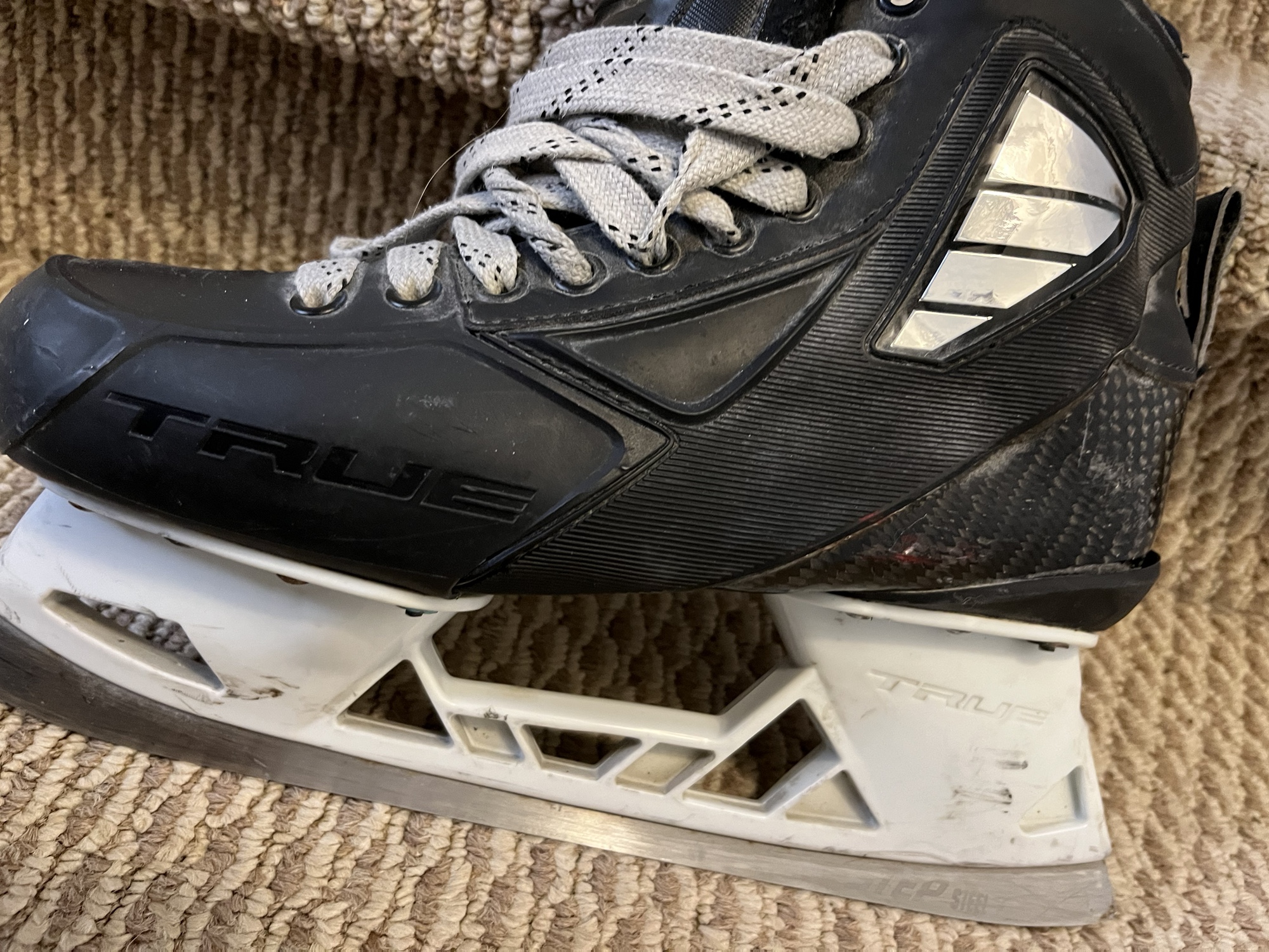 Used True Size 9 Custom Pro Hockey Goalie Skates | SidelineSwap