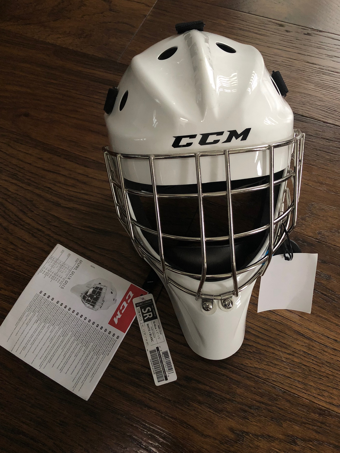 Senior New CCM 1.5 Goalie Mask HECC certification THE END OF 12-2023 ...
