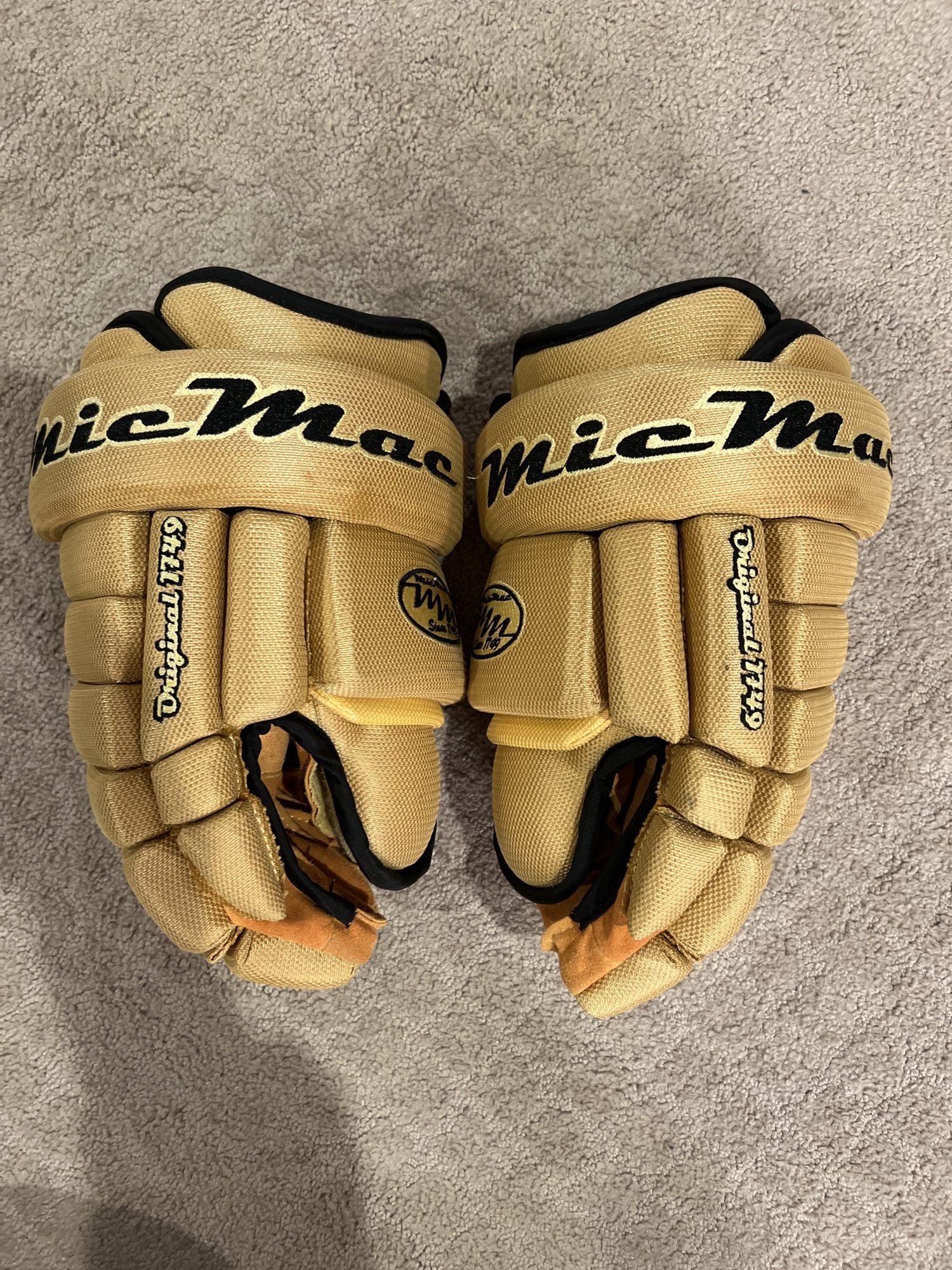 MicMac Senior Hockey Gloves Tan Natural Retro | SidelineSwap