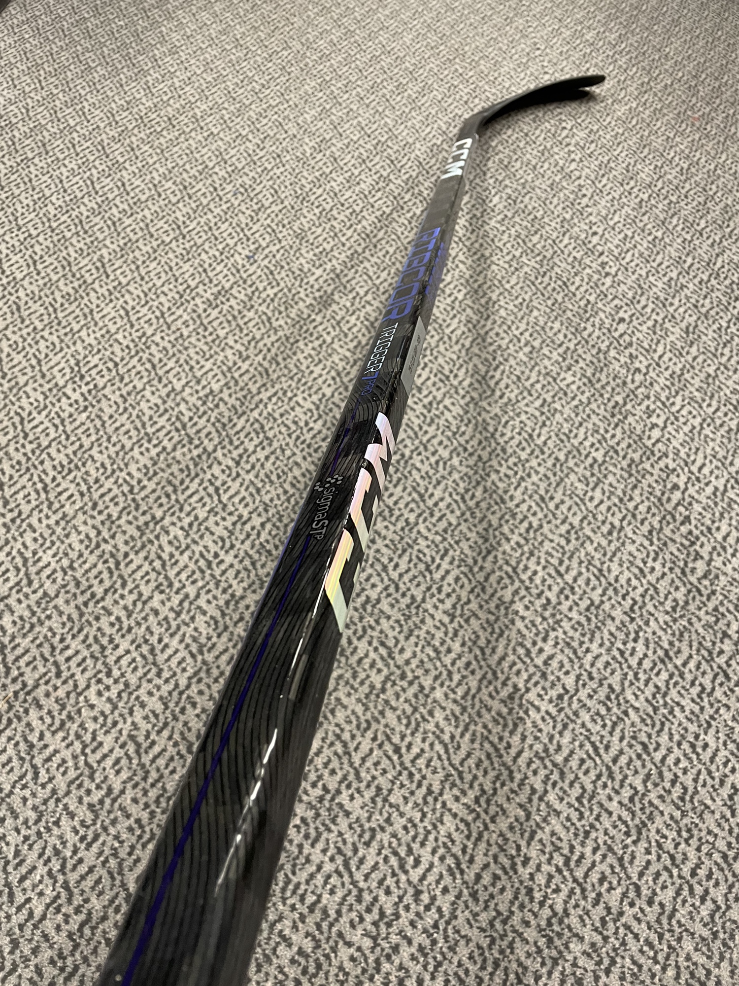 CCM Trigger 7 Pro 75 flex P29 curve left hand stick | SidelineSwap