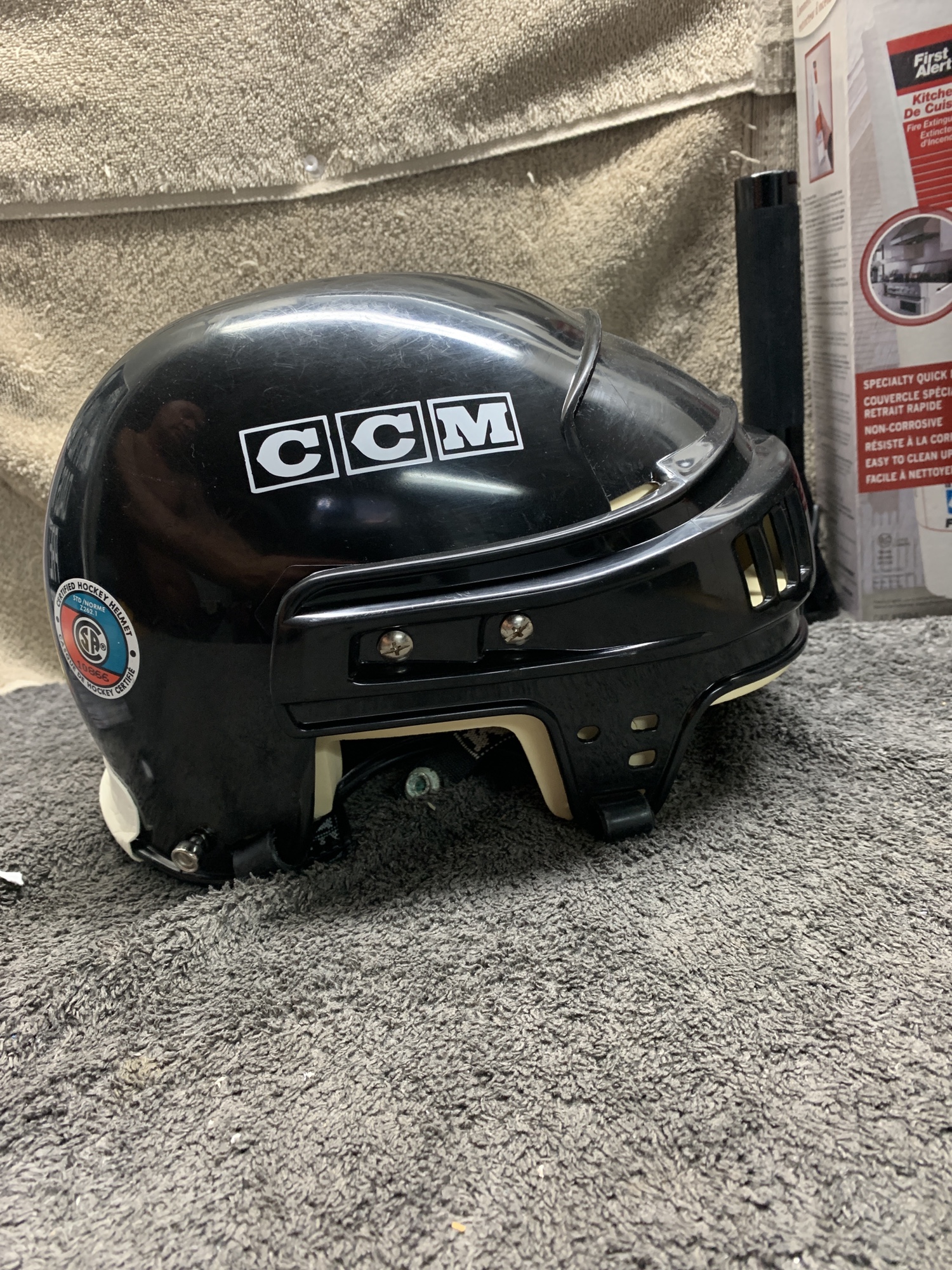 VINTAGE HT2 CCM HOCKEY HELMET 7-5/8 GREAT SHAPE!! | SidelineSwap