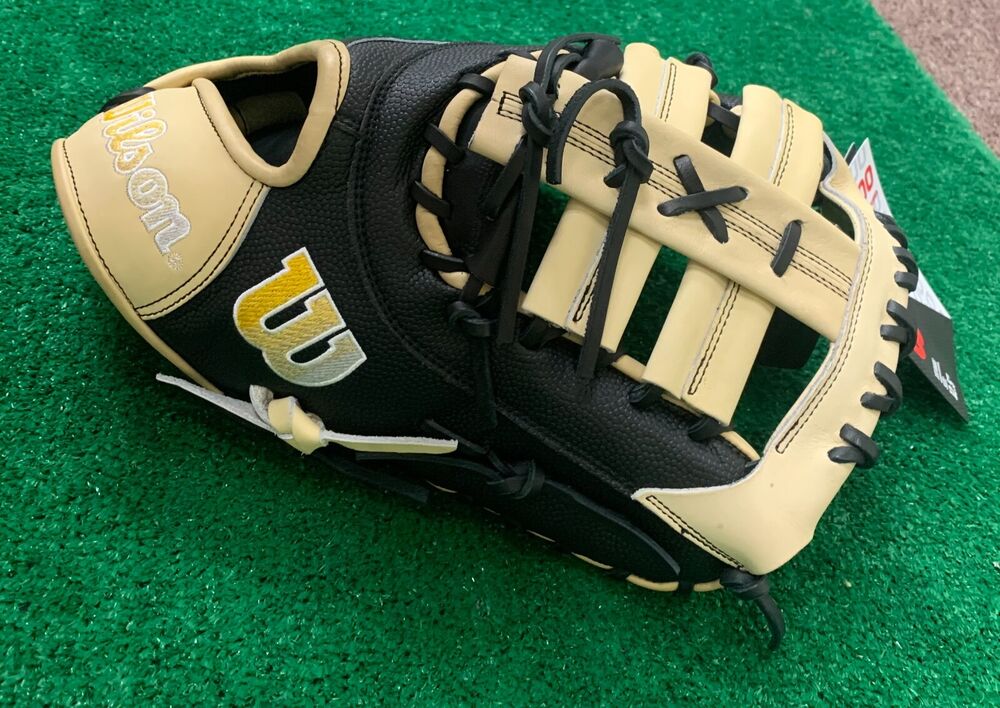Wilson A2000 1679 12.5" Right Hand Baseball First Base Mitt ...