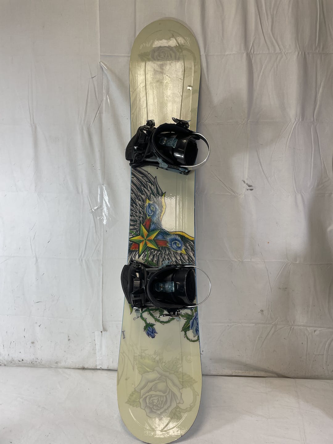 Used Lamar Fascination 144 Cm Women's Snowboard Combo W Lamar Mx 30 ...